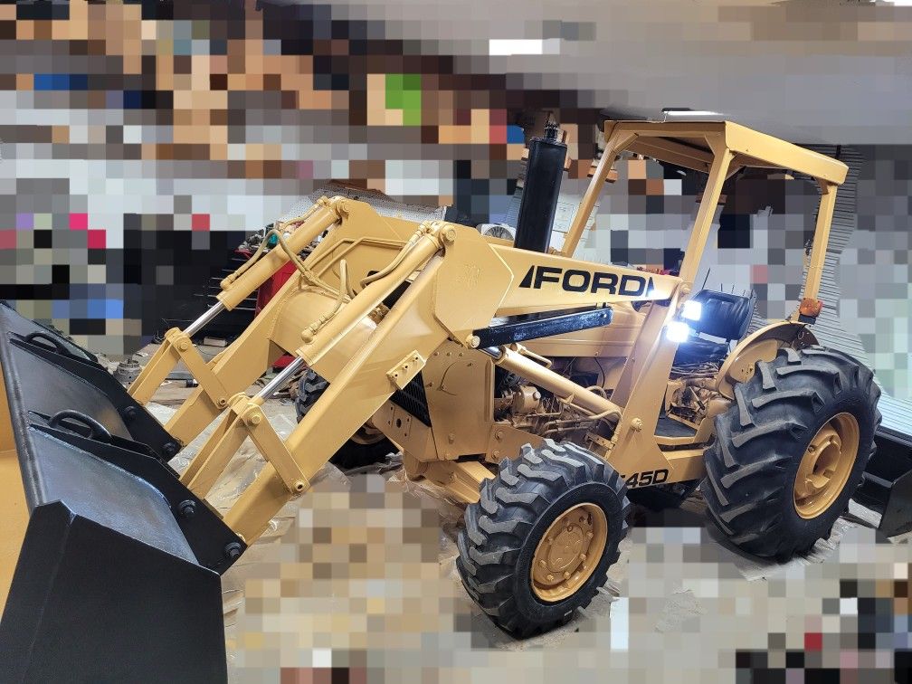 FORD 545D Skip Loader 4X4 Tractor for Sale in Hesperia, CA - OfferUp