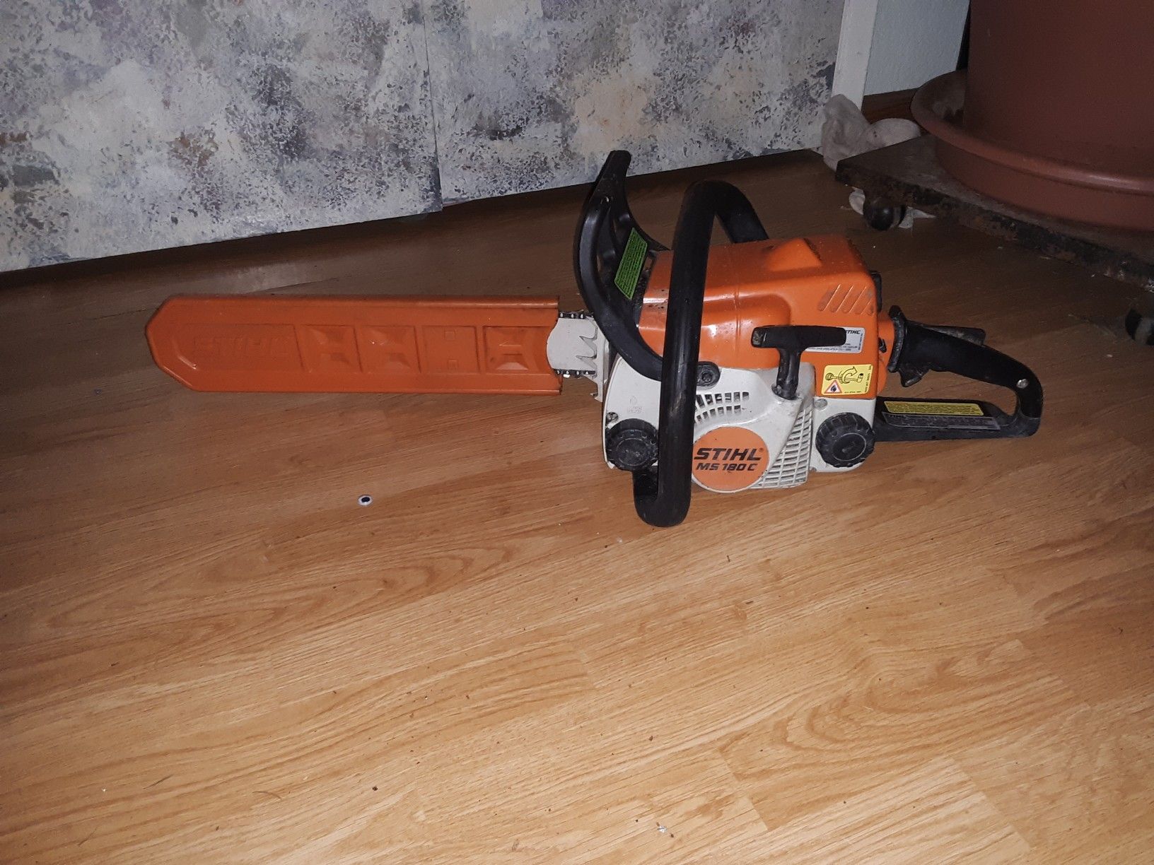 Stihl MS 180c Chainsaw for Sale in Lynnwood, WA - OfferUp