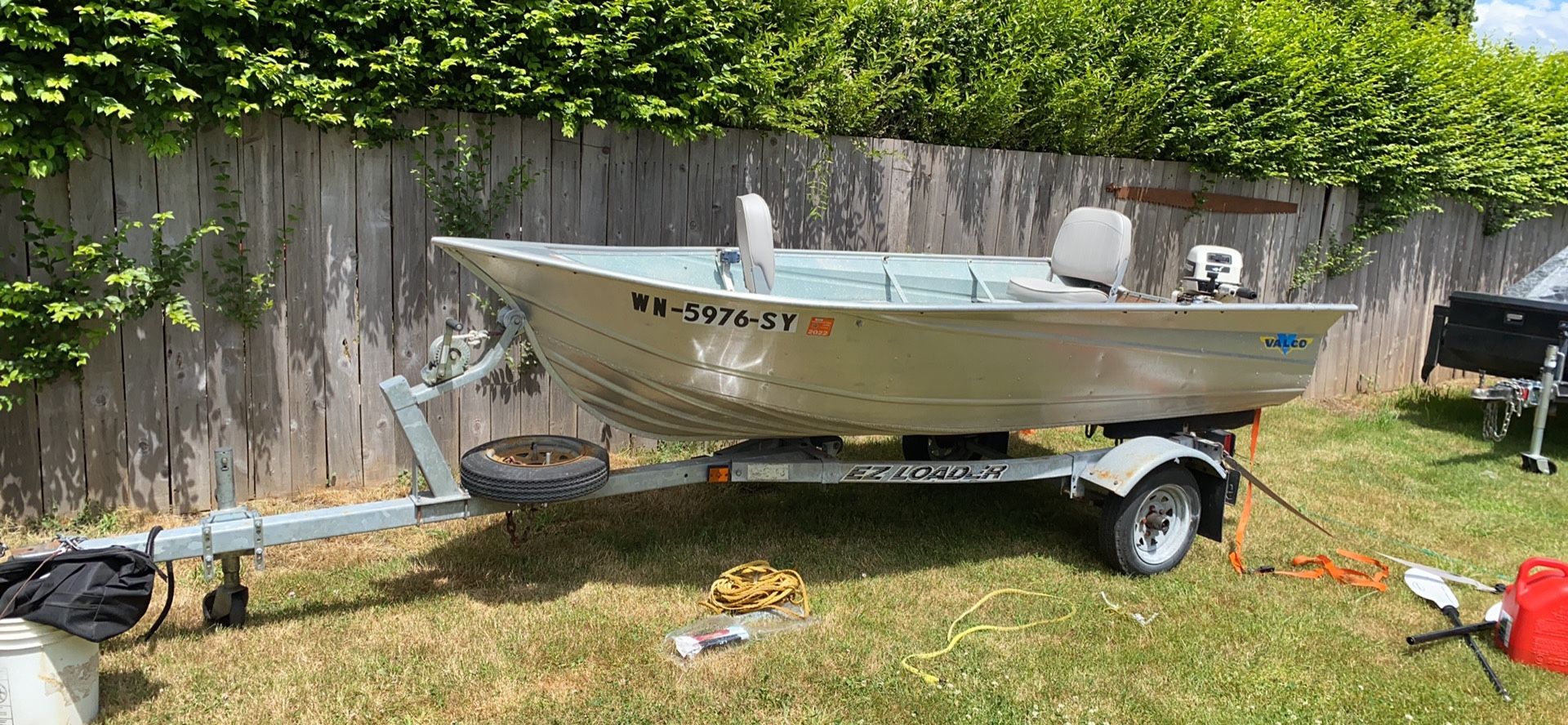 12 Ft Aluminum Valco Boat U12 for Sale in Vancouver, WA - OfferUp
