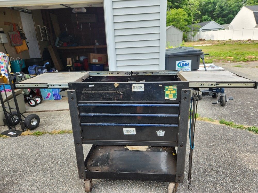 Mac Tool Cart for Sale in Raynham, MA - OfferUp