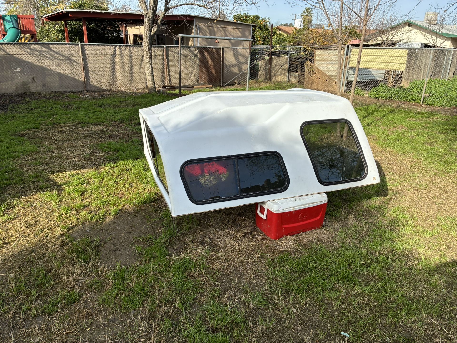 Short camper for Sale in Tipton, CA - OfferUp