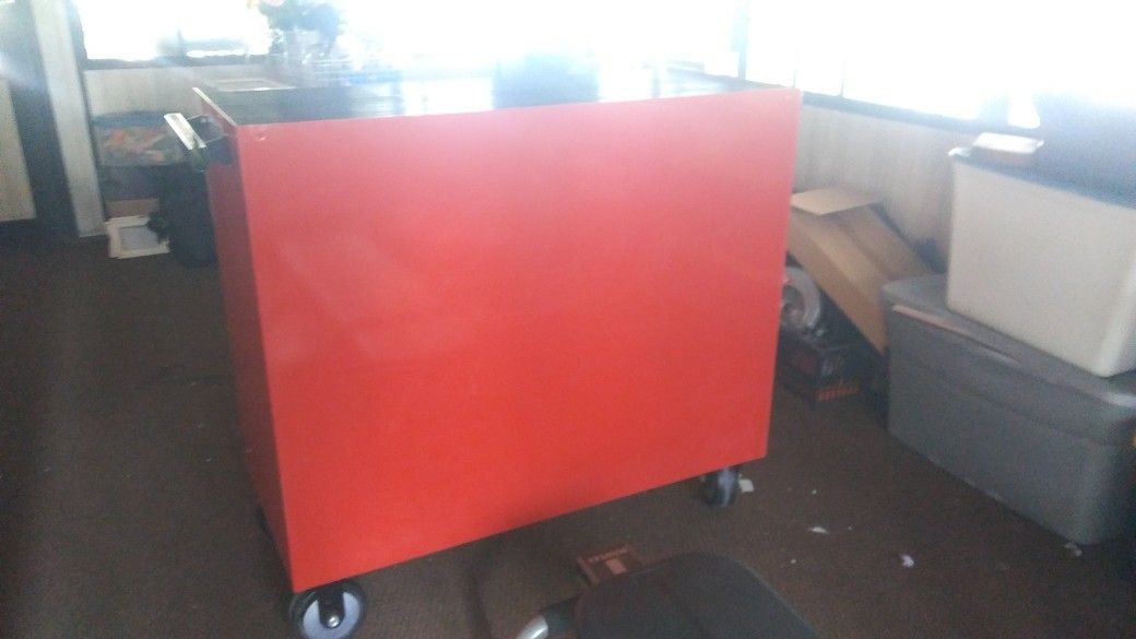 MAC TOOLS MB1100 7 DRAWER TOOLBOX for Sale in Fallon, NV - OfferUp