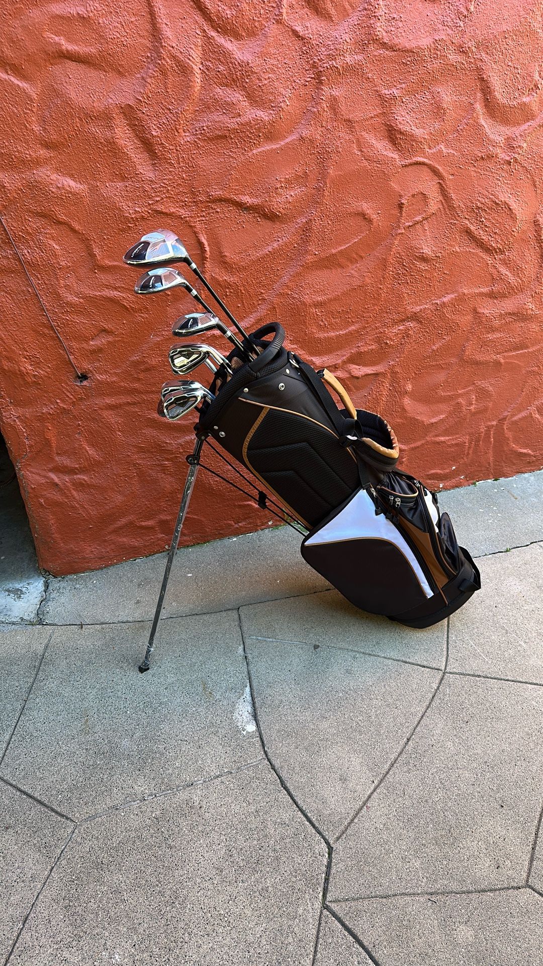NEW Tour Max Litespeed LS 4211 Complete Golf Set for Sale in Downey, CA ...