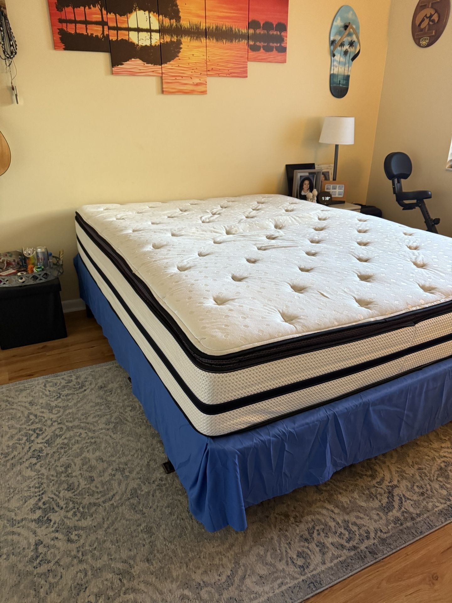 FREE - Used Queen Size Bed for Sale in Pompano Beach, FL - OfferUp