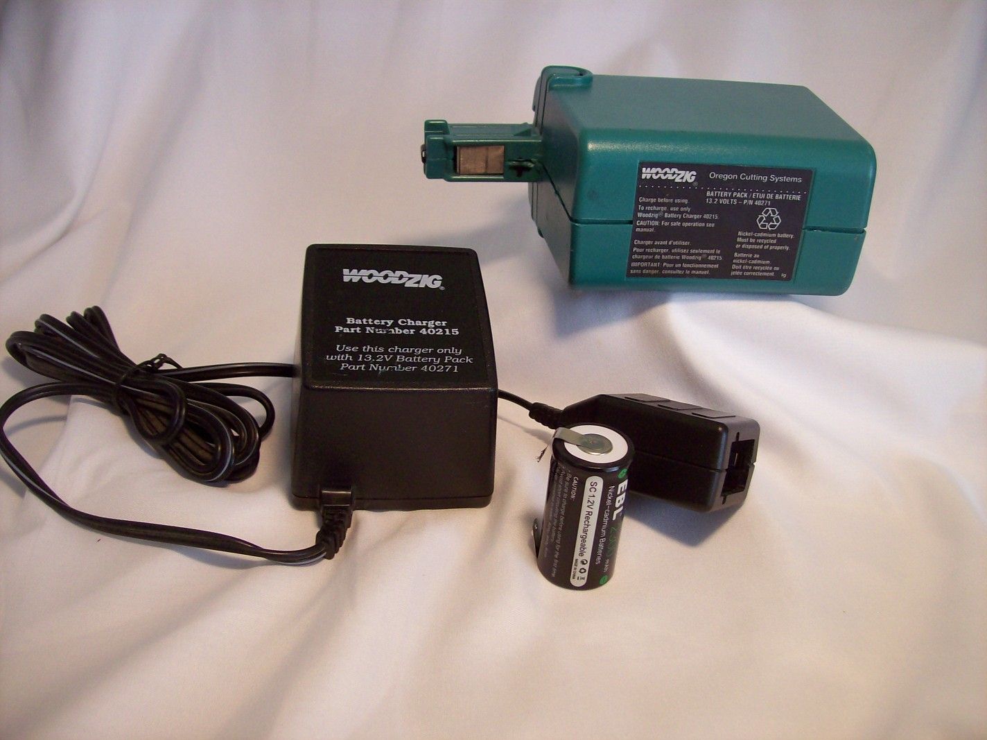 Woodzig 13.7v Pole Saw Battery & Charger for Sale in Bakersfield, CA ...