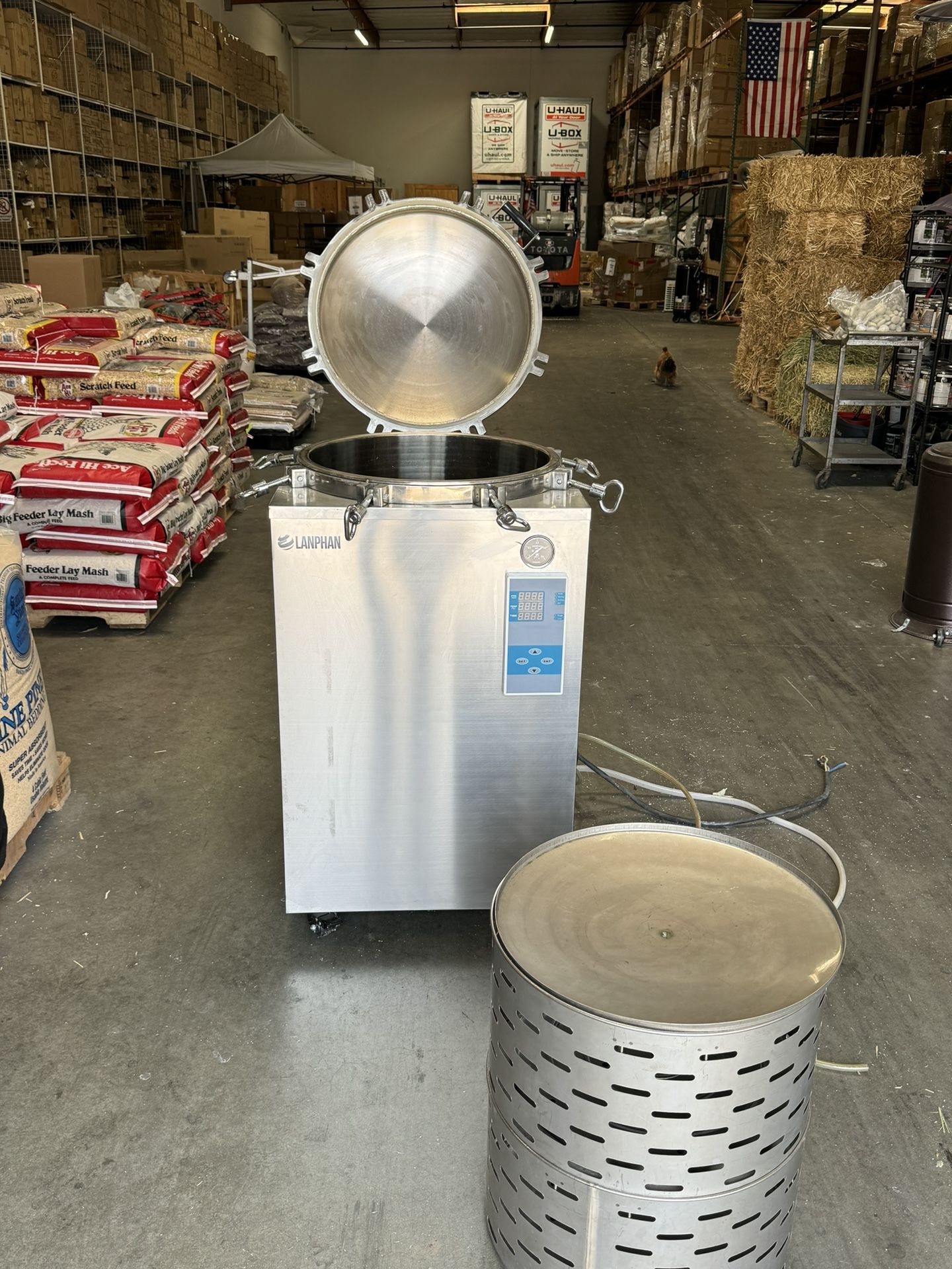 Vertical Sterilizing Autoclave 150L for Sale in El Monte, CA - OfferUp