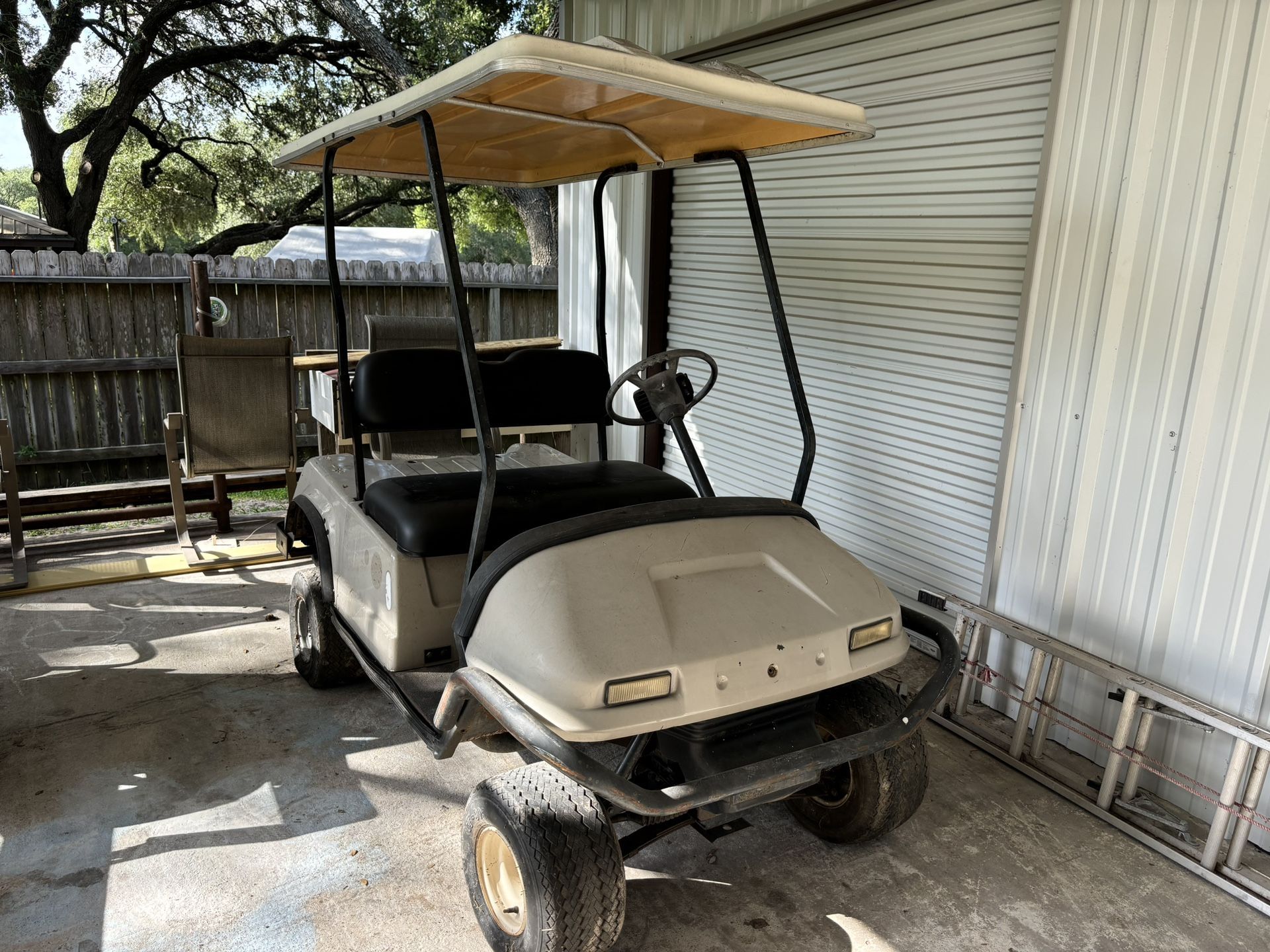 Par Car Golf Cart for Sale in Beeville, TX - OfferUp