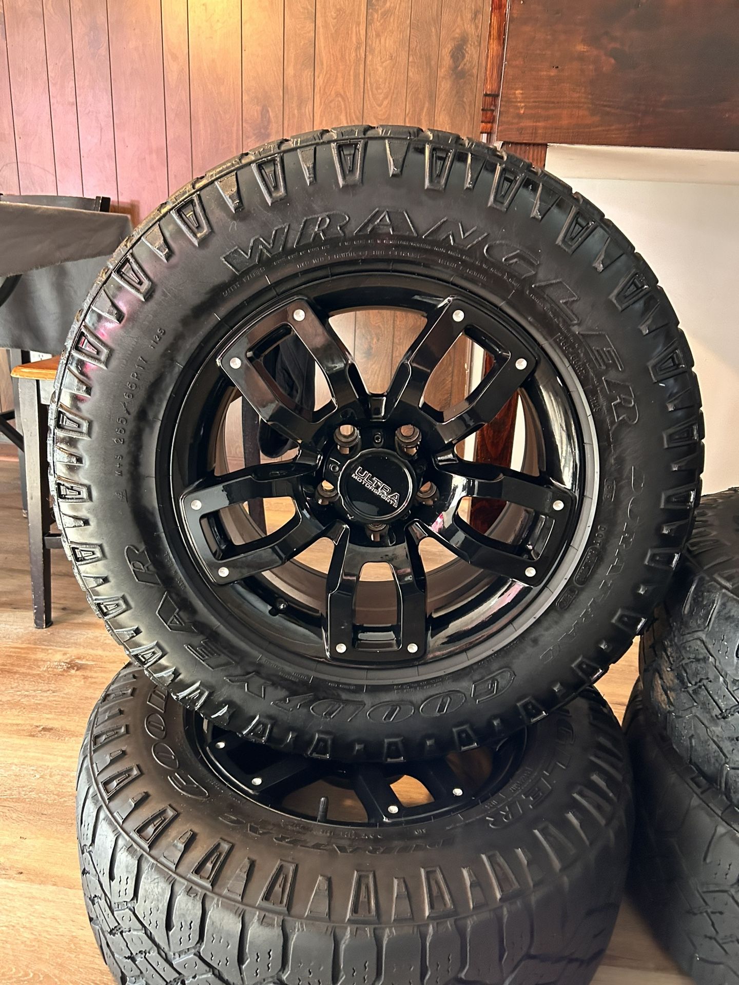 $700 Obo Wrangler All Terrain Tires 17 Inch Rims for Sale in Mays ...
