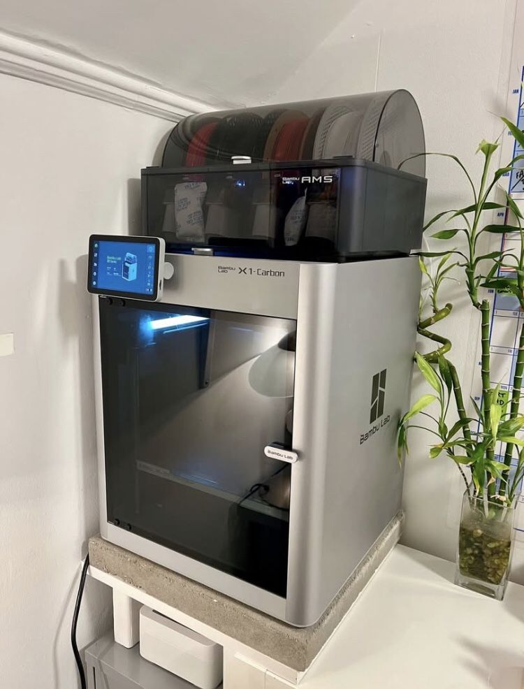 Bambu Lab X1 Carbon Printer for Sale in Alameda, CA - OfferUp