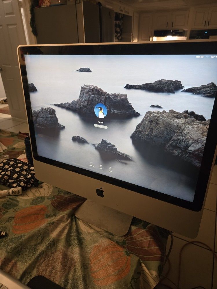 24 Inch Apple Imac Computer for Sale in Port Richey, FL - OfferUp