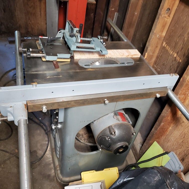 Large Vintage Delta Unisaw With Tenoning Jig for Sale in Buckley, WA ...