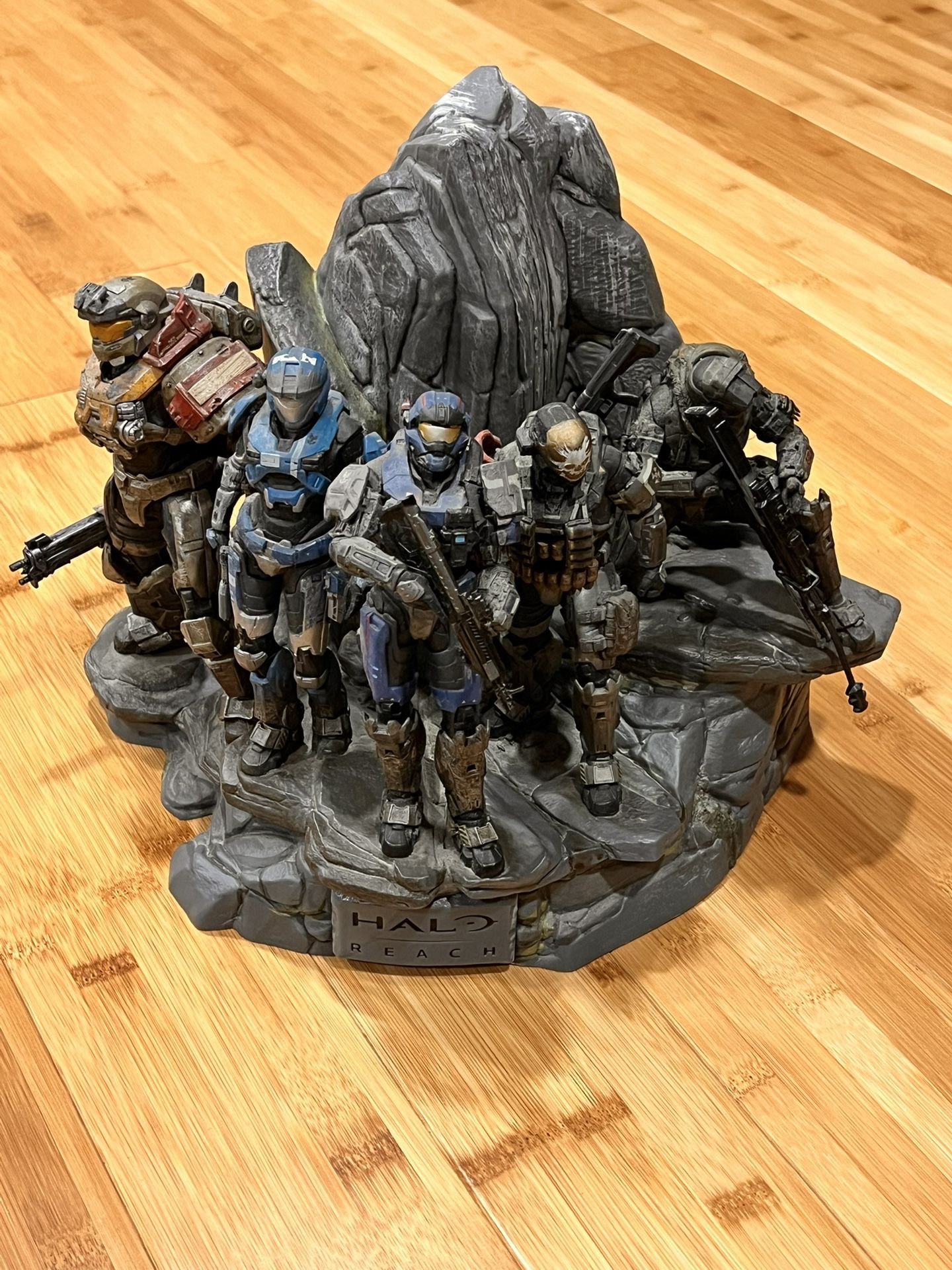 Halo Reach Collectors Statue for Sale in San Diego, CA - OfferUp