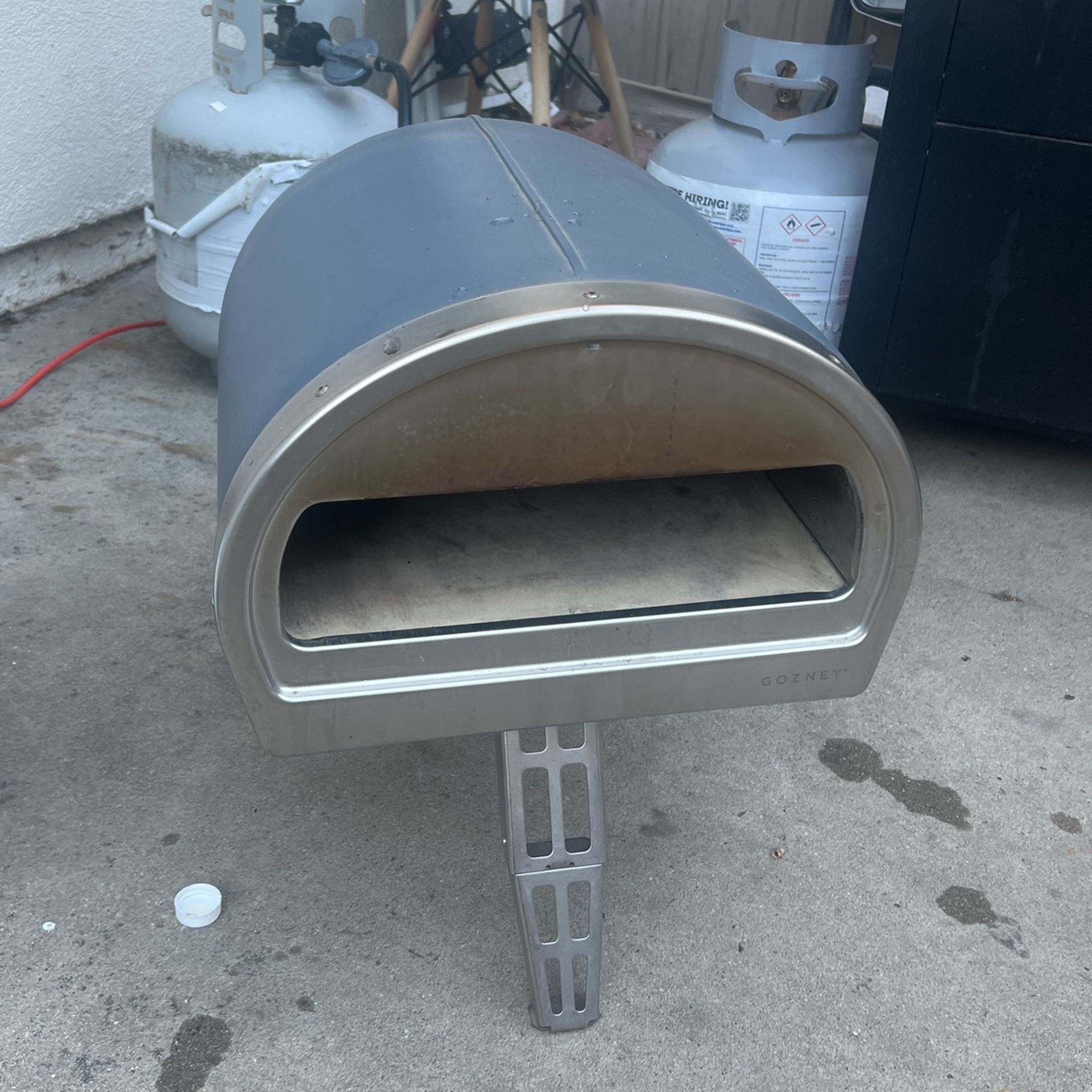 Pizza Oven + Propane Tank for Sale in Westlake Village, CA - OfferUp