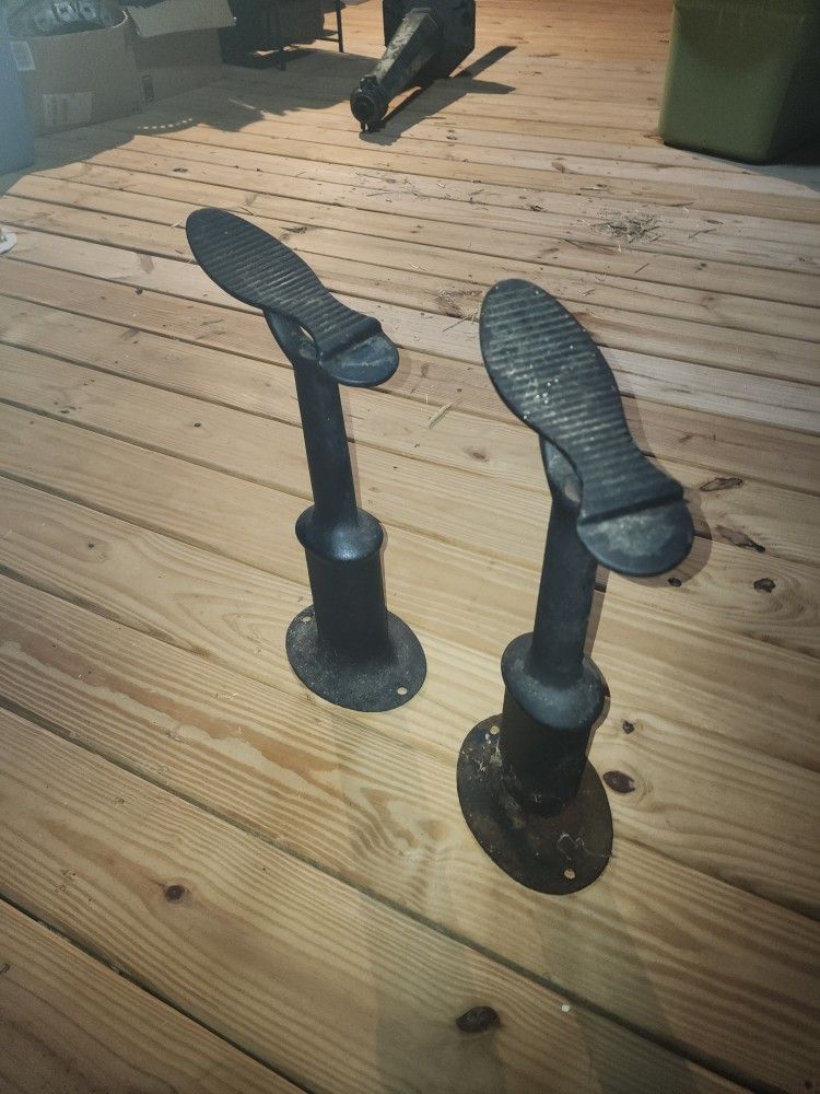 VINTAGE ANTIQUE SET OF 2 CAST IRON Cobblers Shoe Shine Stand FOOT Rest ...