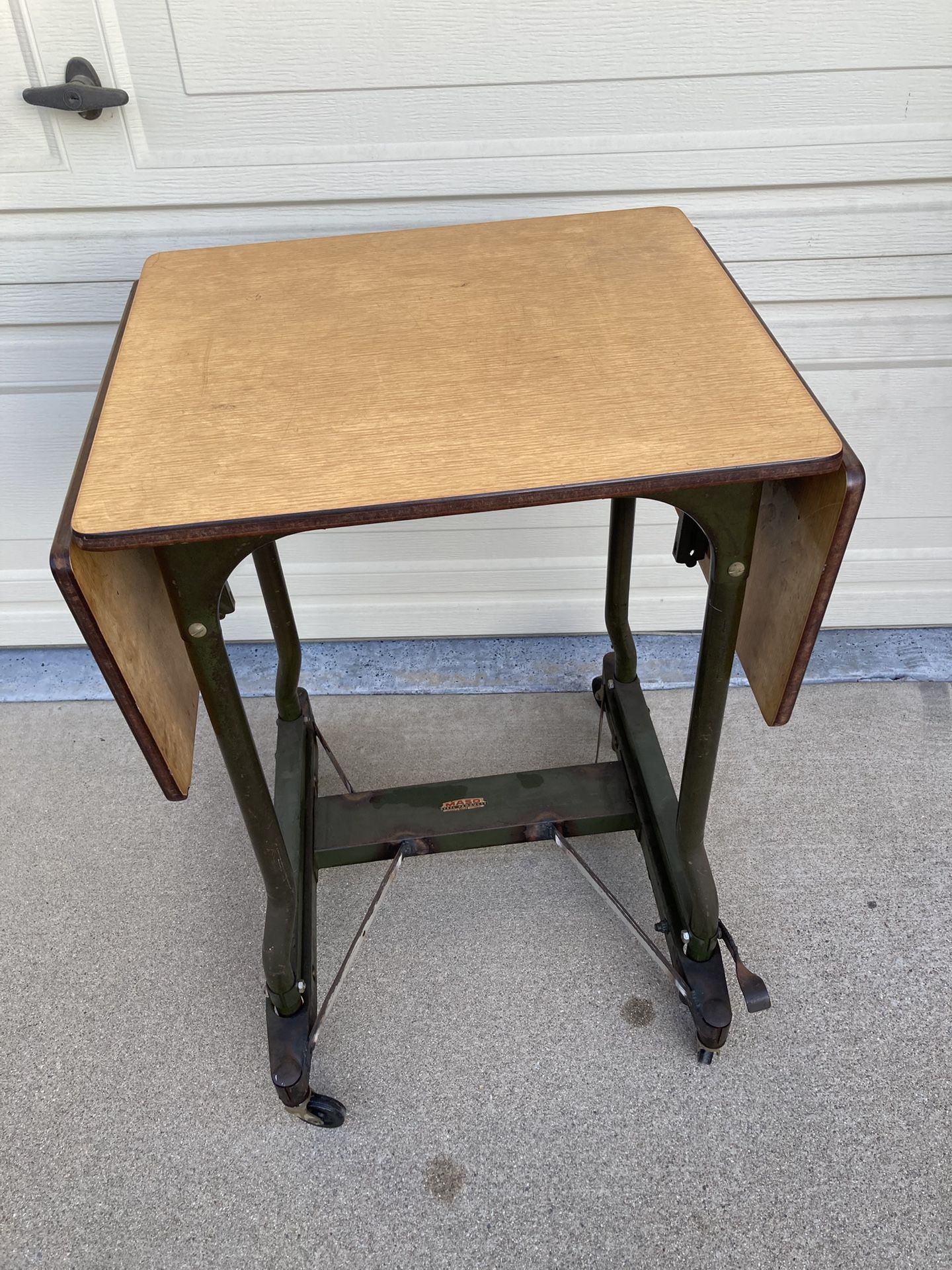 Vintage Typewriter Table for Sale in Upland, CA - OfferUp