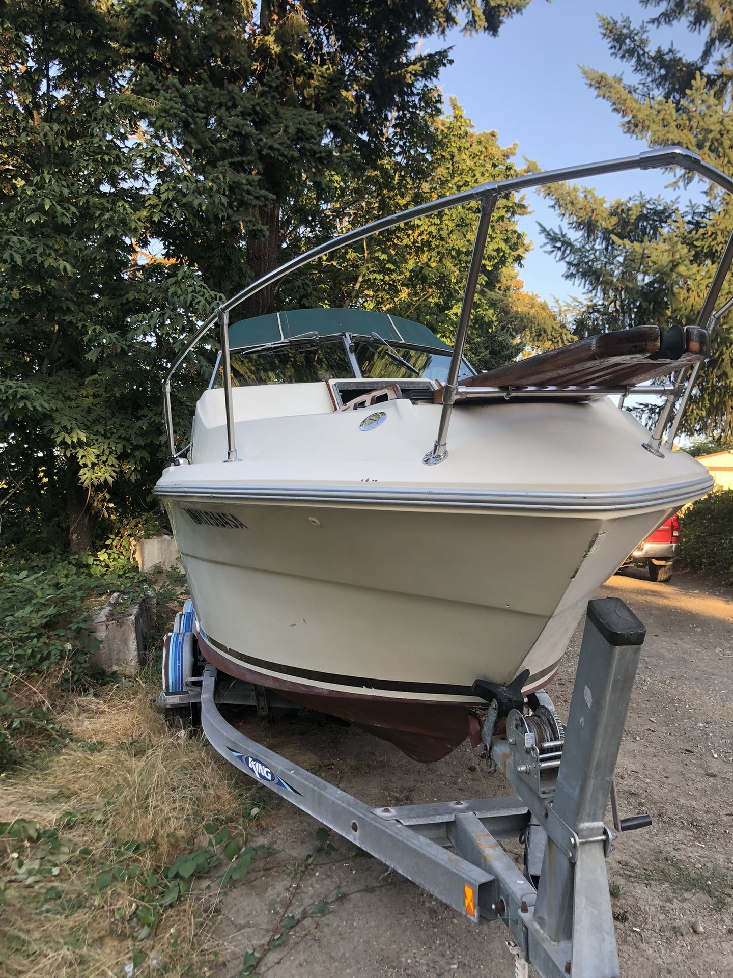 Nice Sea Ray Cabin Cruiser And Triple Axle Trailer 6500 Cash for Sale ...