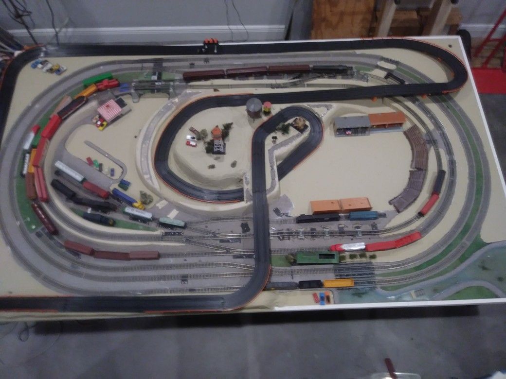 Train Set / Train Layout / Slot Car Set / Slot Car Layout for Sale in ...