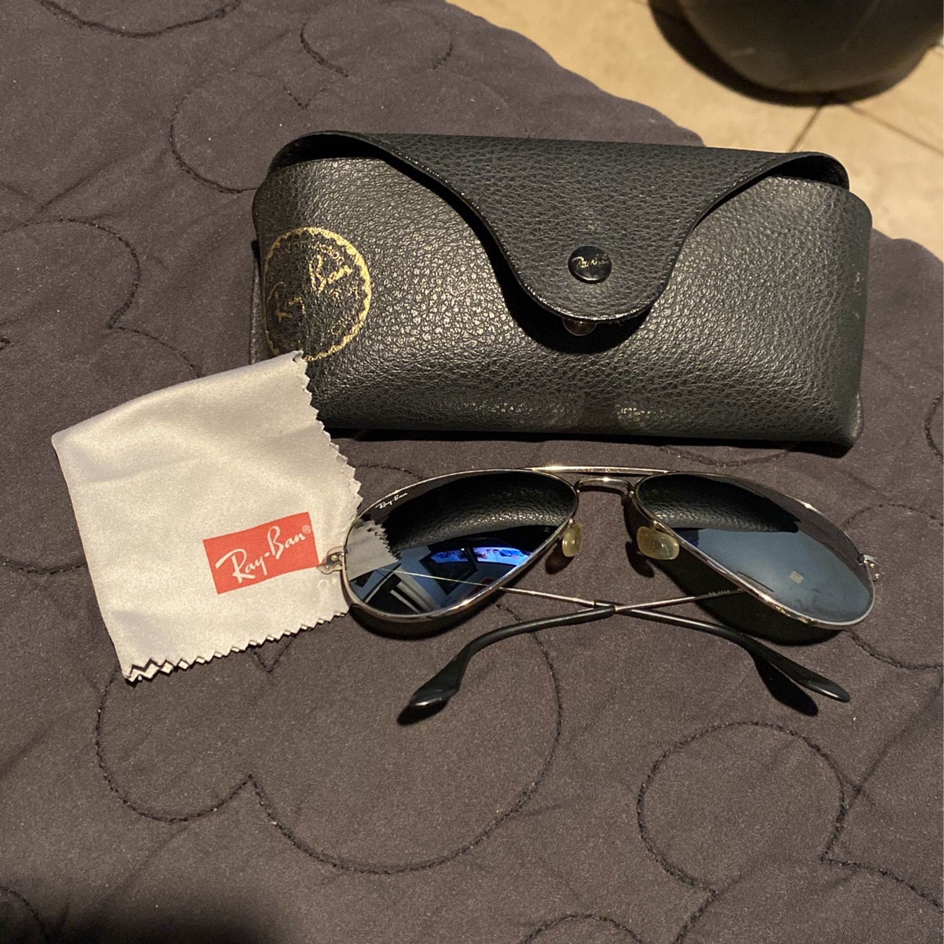 Real Authentic Ray Ban Aviator L Glasses for Sale in Poway, CA - OfferUp