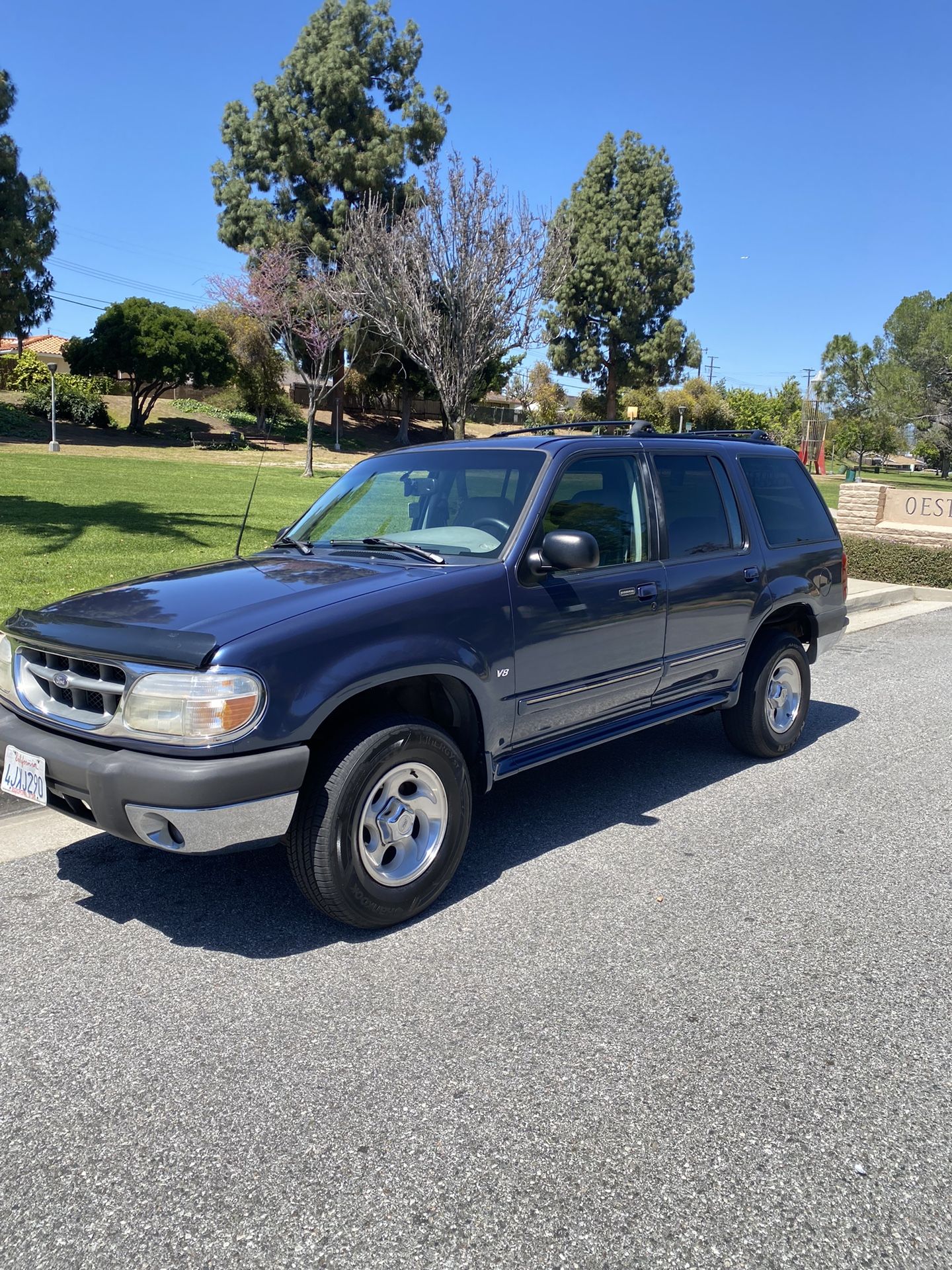1999 Ford Explorer for Sale in La Mirada, CA - OfferUp