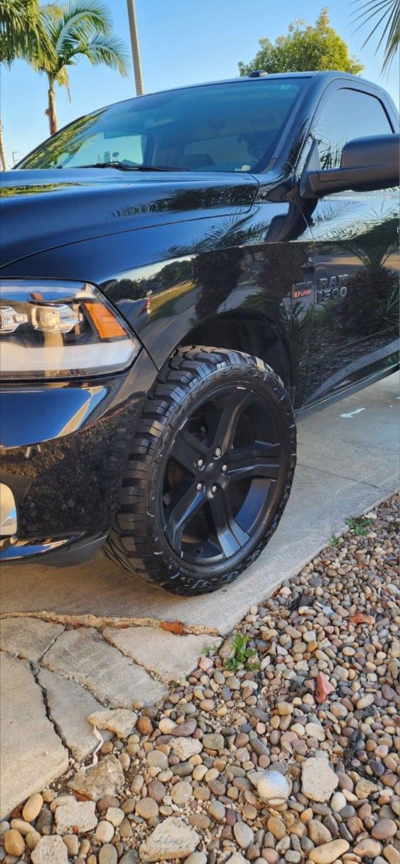 Ram RT Rep 22 Inch Rims And Tires for Sale in Santa Ana, CA - OfferUp
