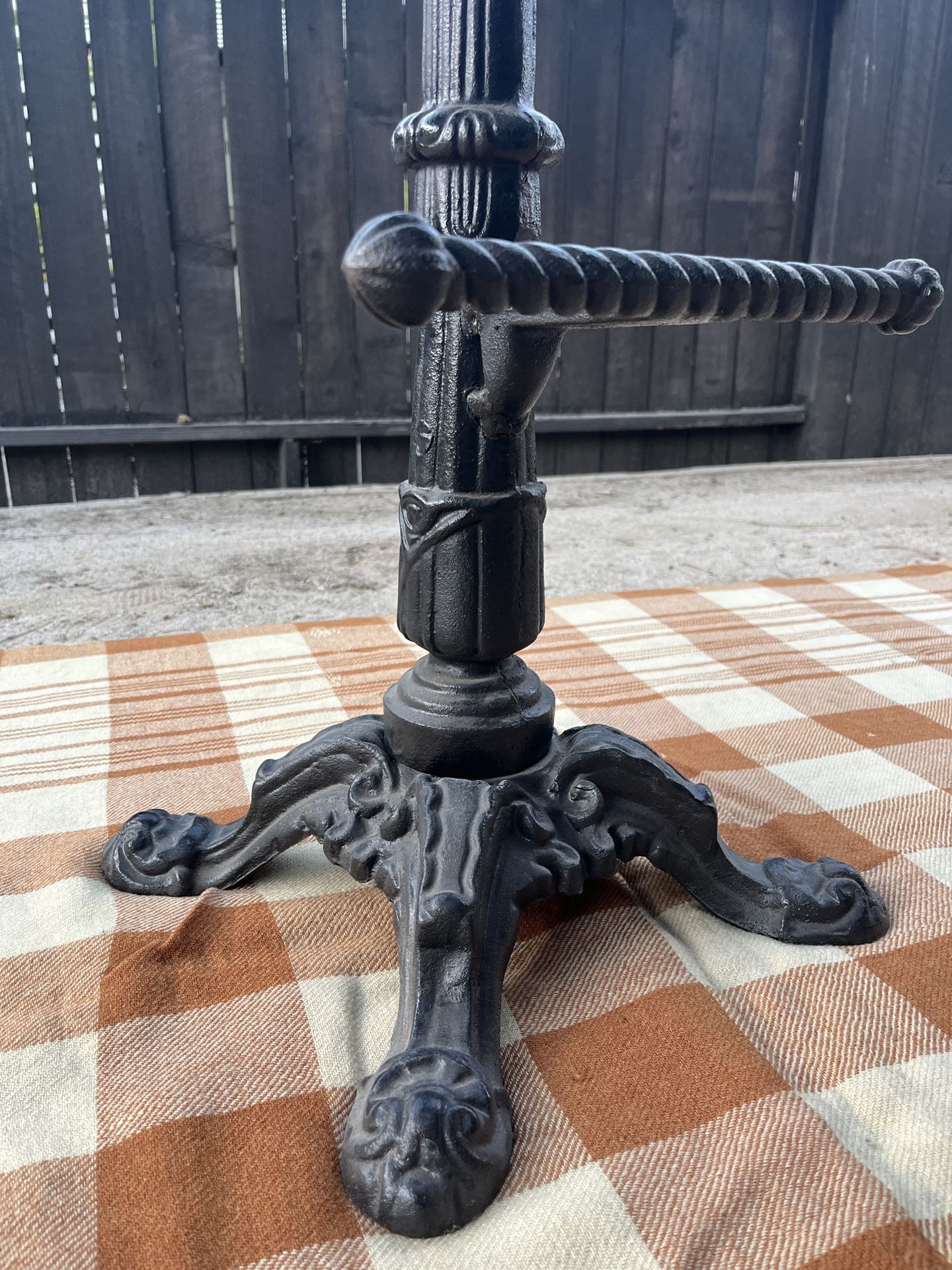 Vintage Heavy Cast Iron Bar Stool for Sale in Lake Forest, CA - OfferUp