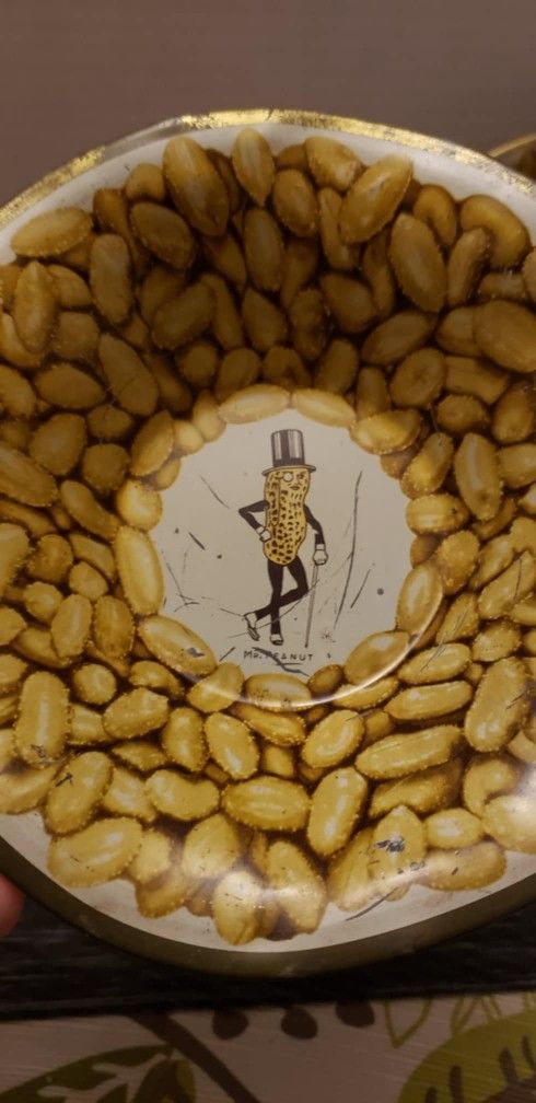 Planters Peanuts Serving Set