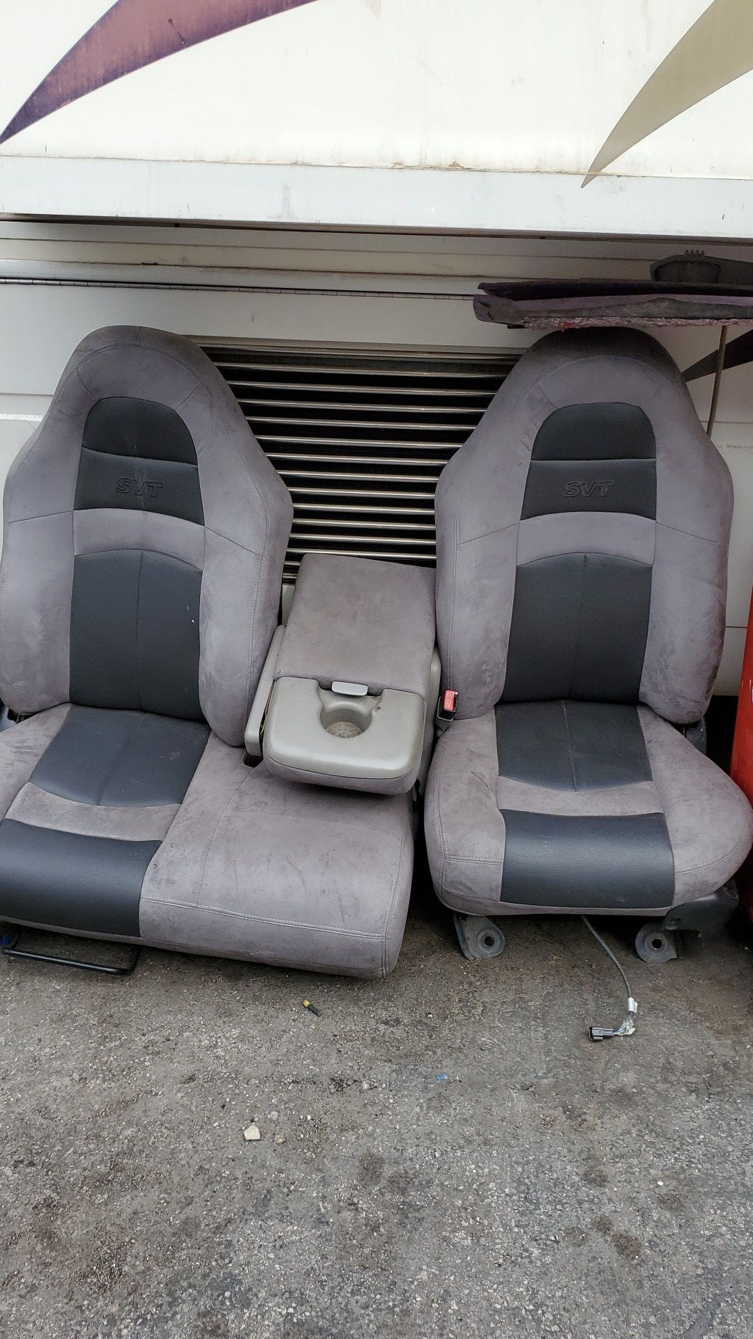 Ford lightning svt seats for Sale in Commerce, CA - OfferUp