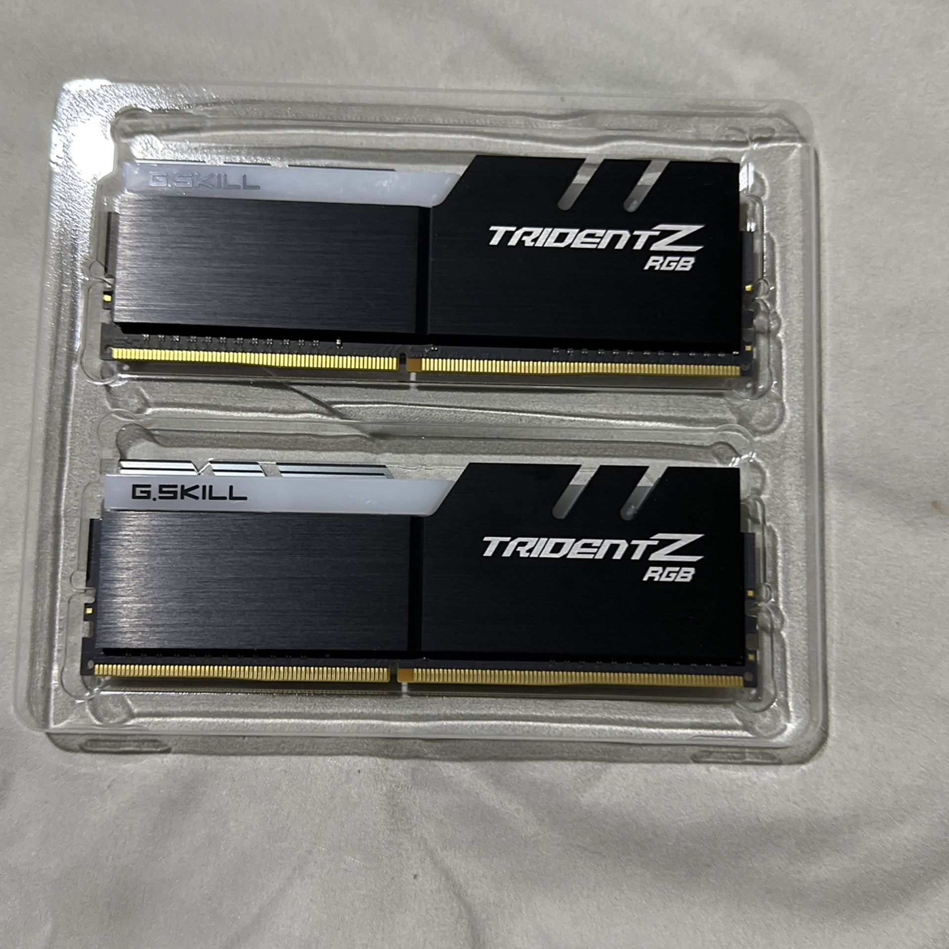 TridentZ RGB Ram Sticks (Used Like New) for Sale in Houston, TX - OfferUp