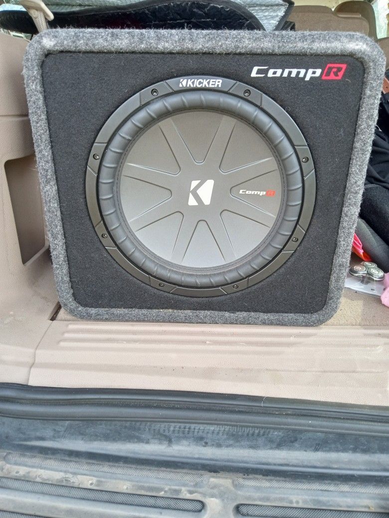 KICKER CompR 12 for Sale in San Antonio, TX - OfferUp