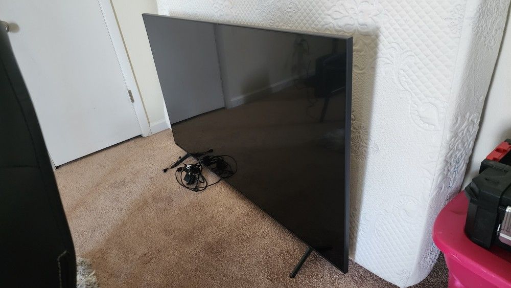 65" Samsung TU7000 Crystal UHD 4K Smart TV for Sale in Colorado Springs ...
