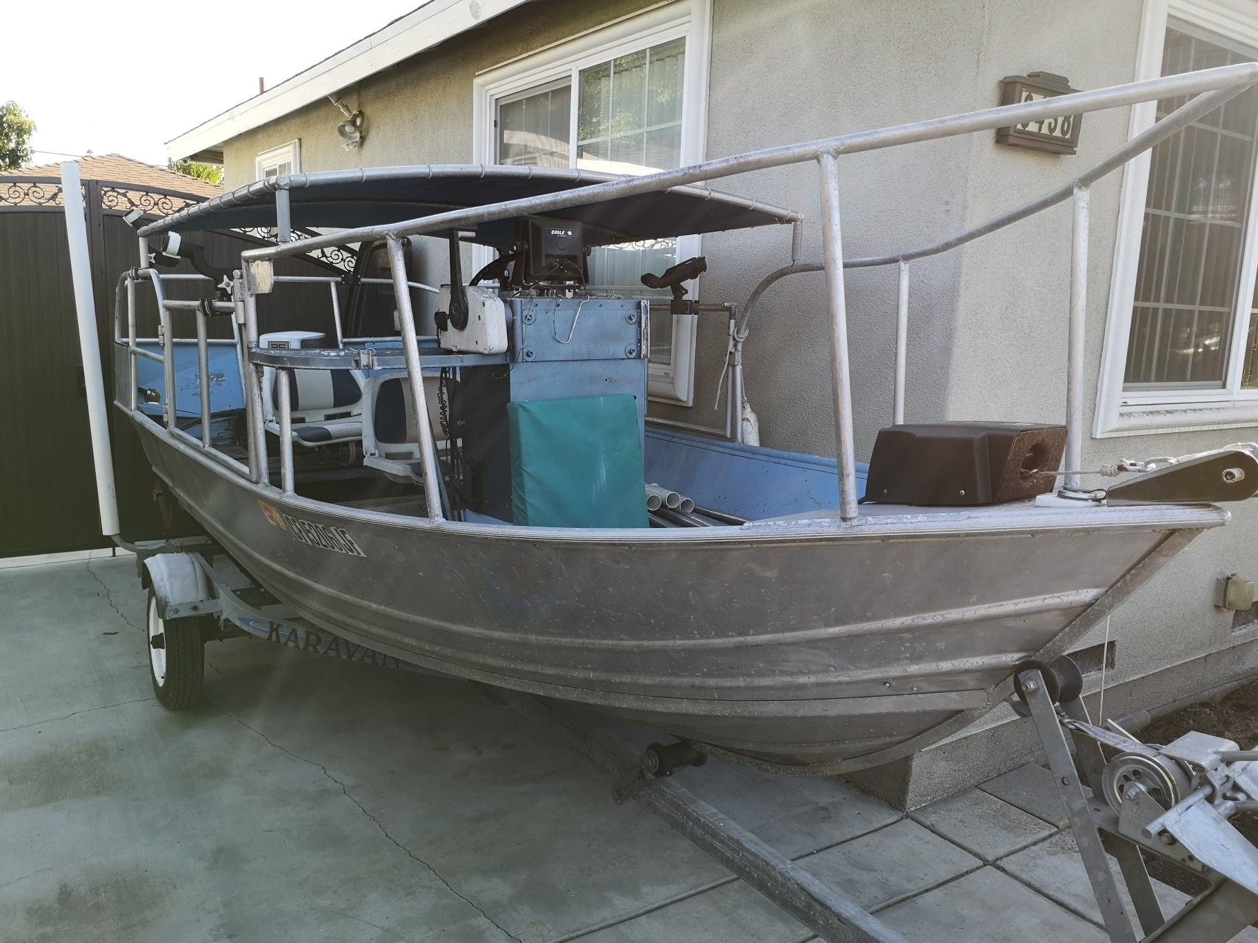 14' Klamath aluminum center console boat and trailer for Sale in ...