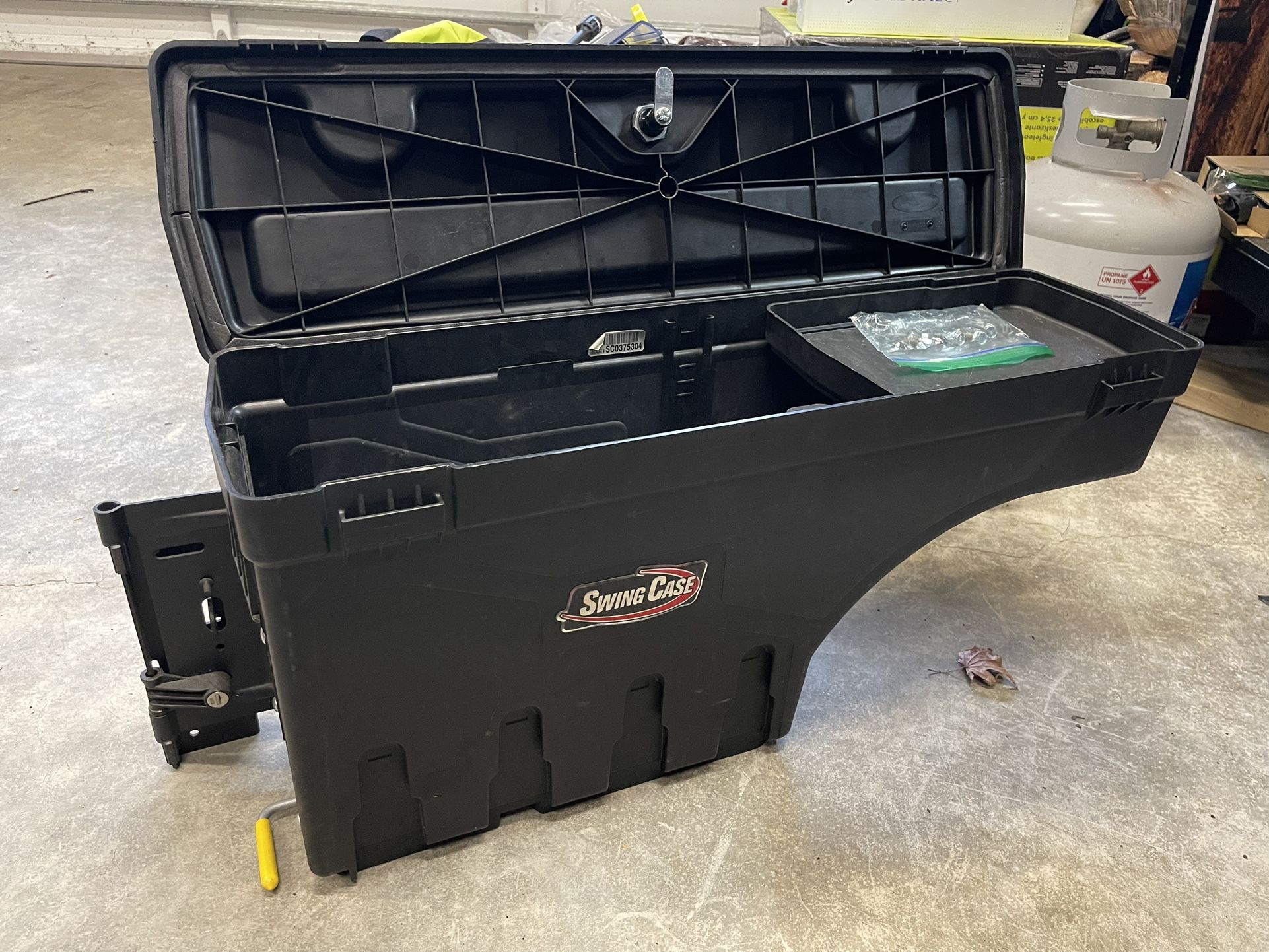 Under Cover Swing Case for Sale in Federal Way, WA - OfferUp