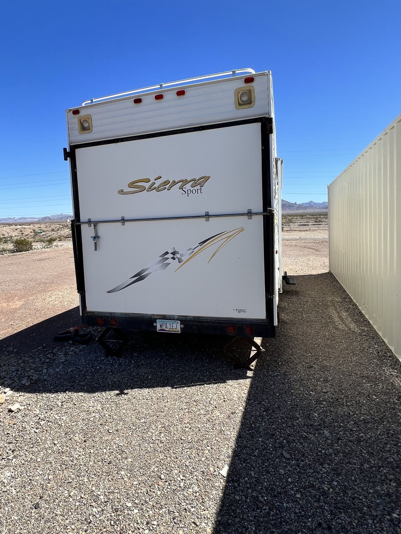 Forest River Sierra Sport Toy Hauler for Sale in Corona, CA - OfferUp