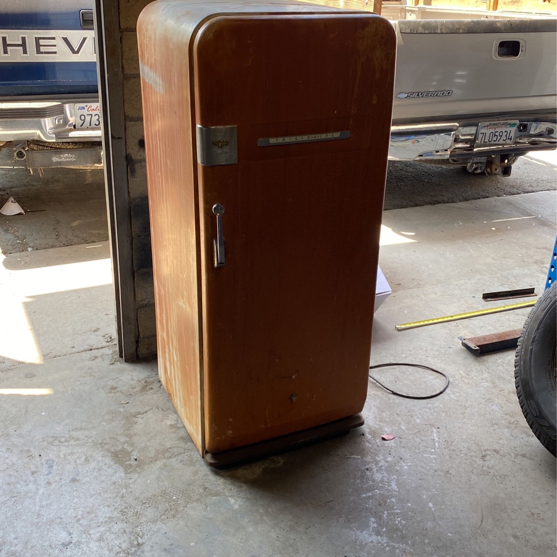 1940s/1950s Refrigerator Frigidaire General Motors for Sale in San ...