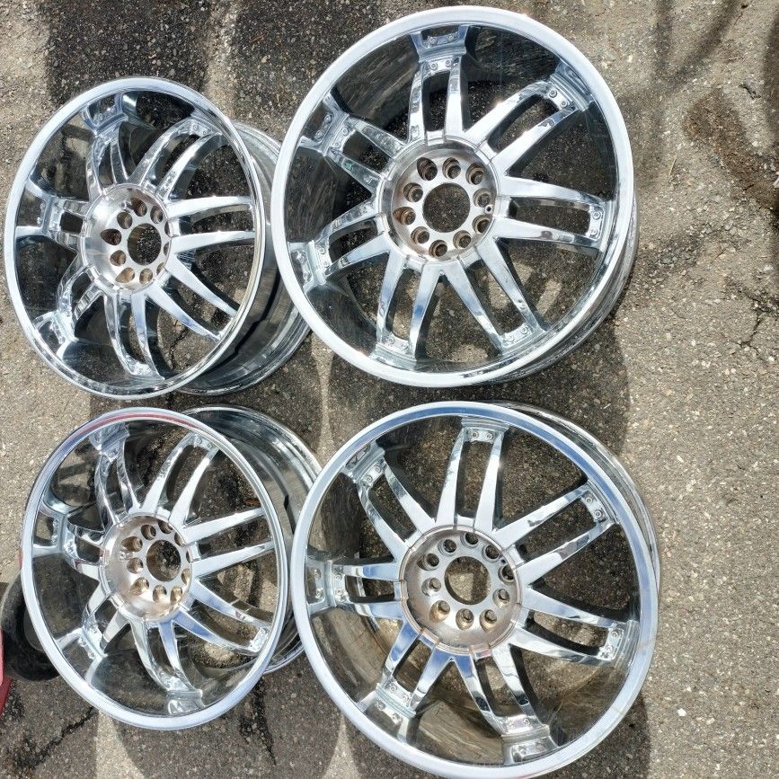 20-in Aluminum Chrome Wheels for Sale in Homeland, CA - OfferUp