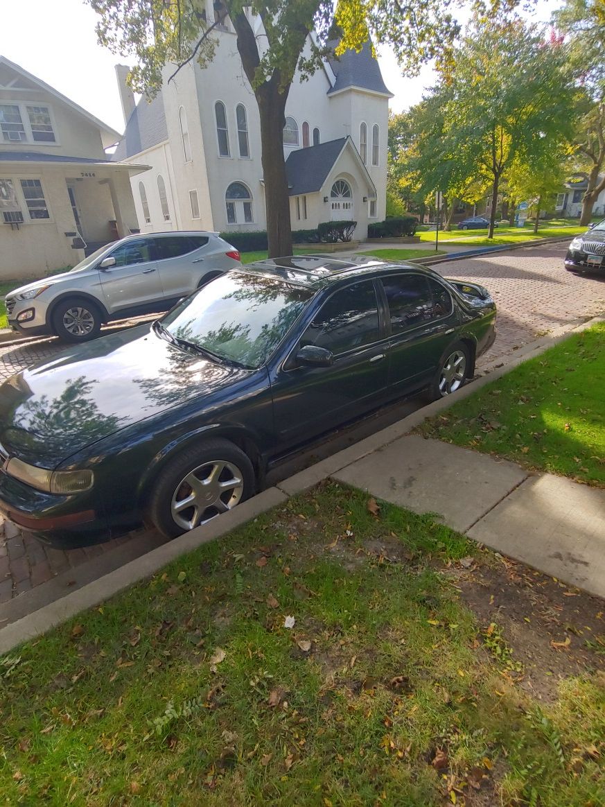 1995 Nissan Maxima for Sale in Forest Park, IL - OfferUp