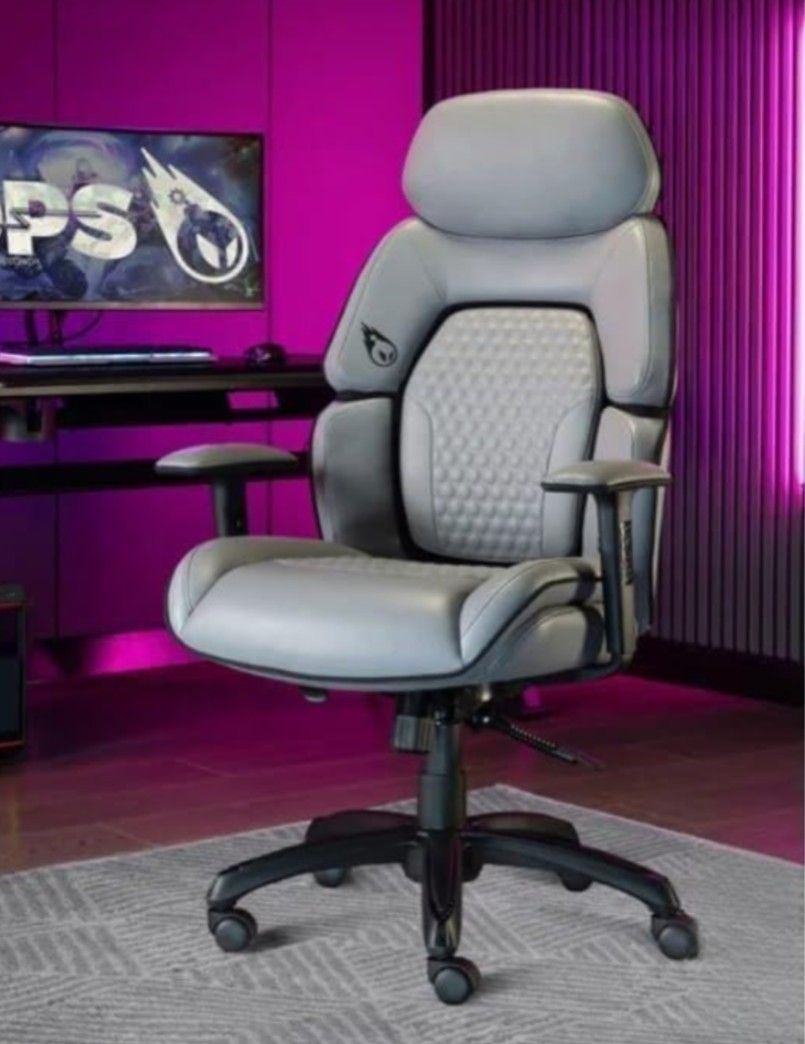 DPS Centurion Gaming Chair, for Sale in San Diego, CA - OfferUp