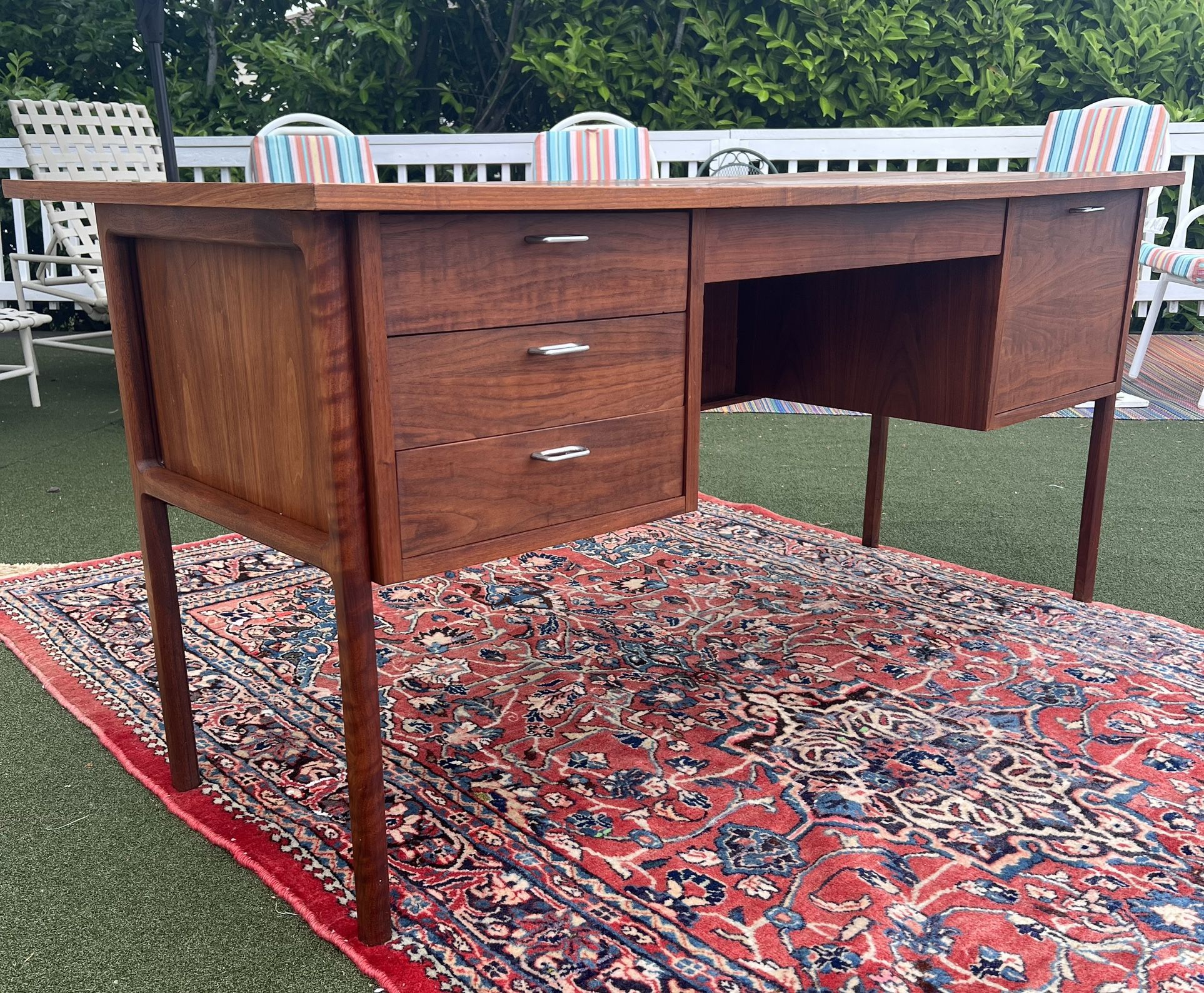 MCM desk for Sale in Bremerton, WA - OfferUp