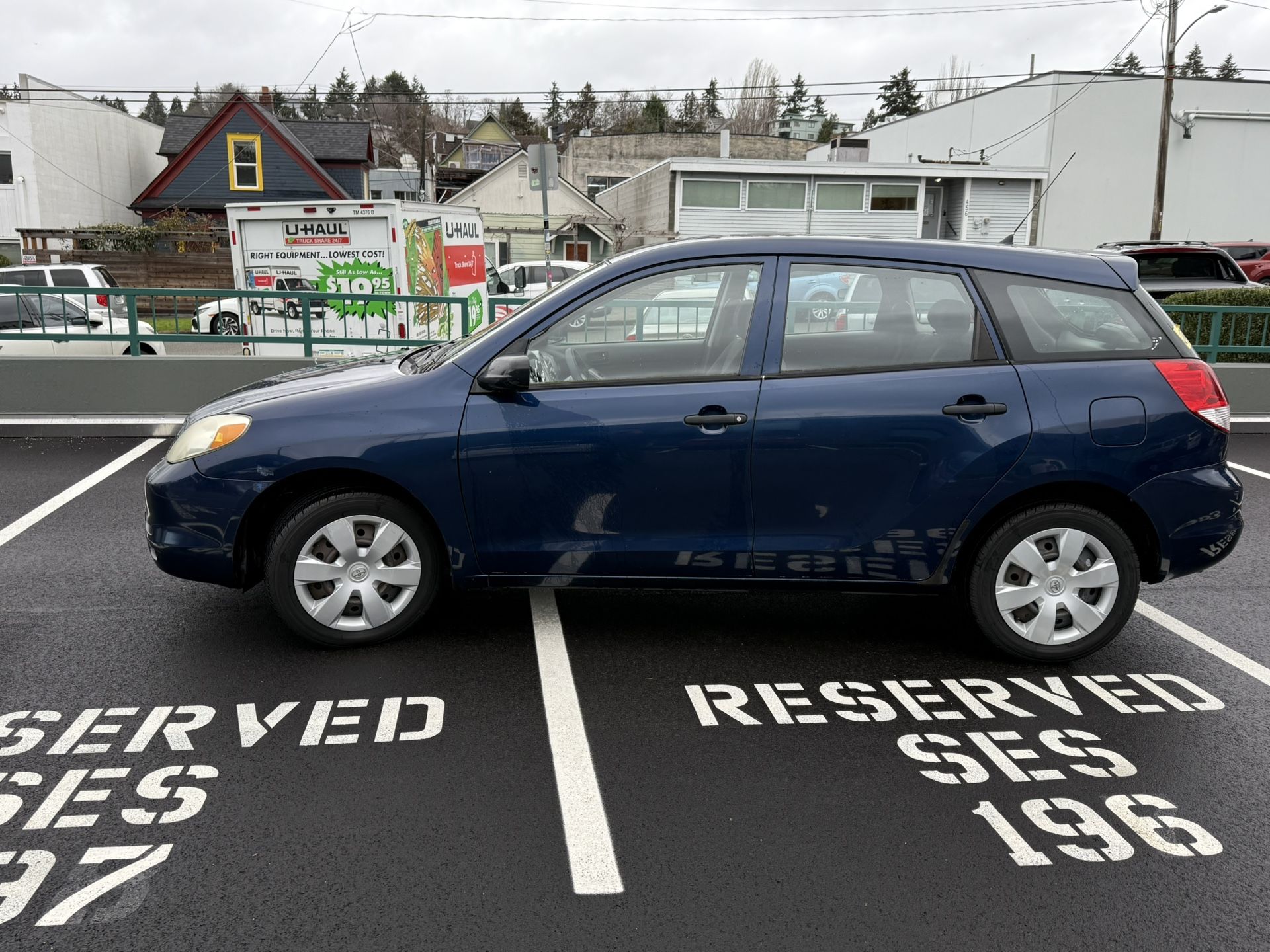 2003 Toyota Corolla Matrix for Sale in Seattle, WA - OfferUp