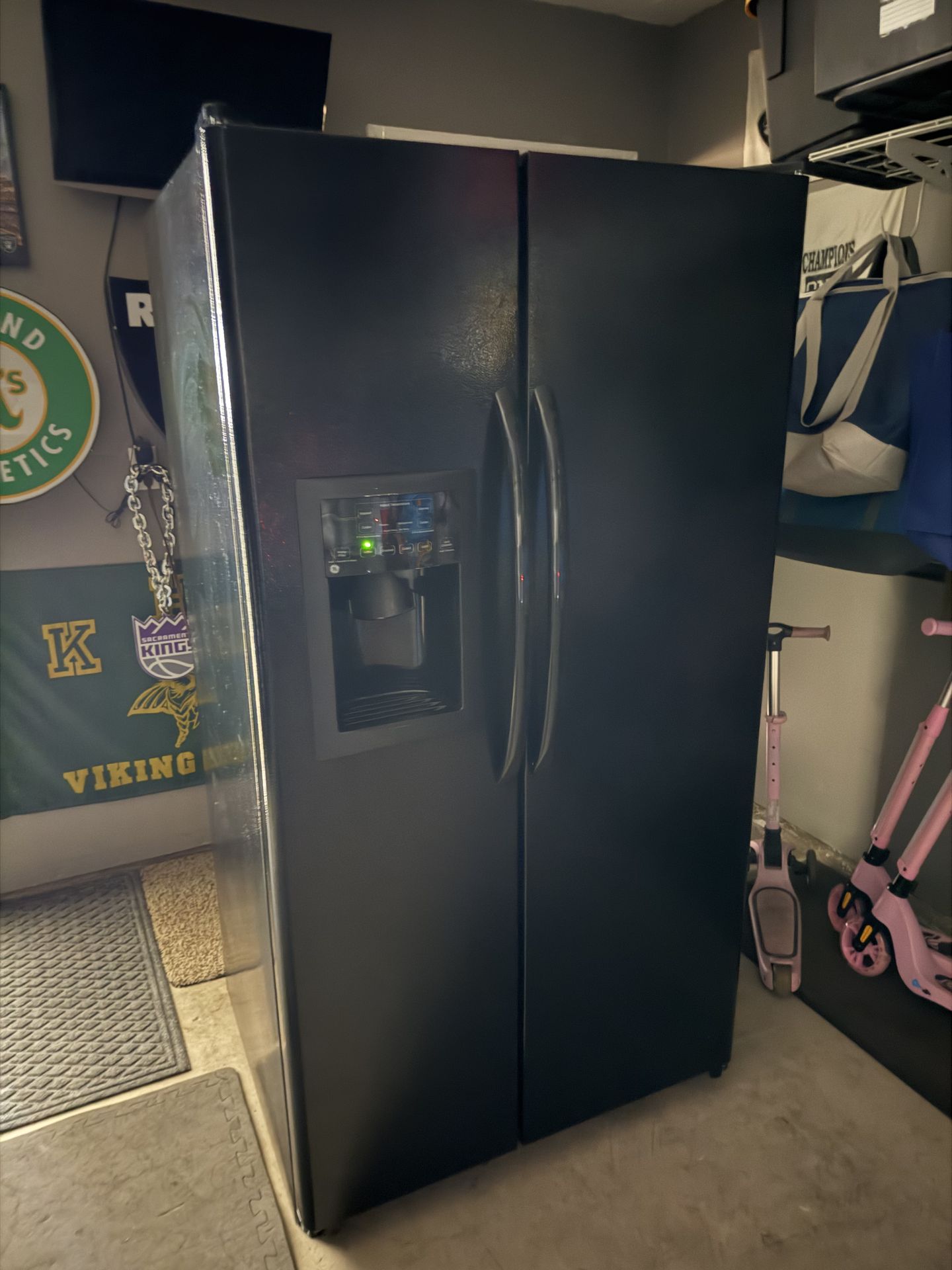 General Electric Black Fridge