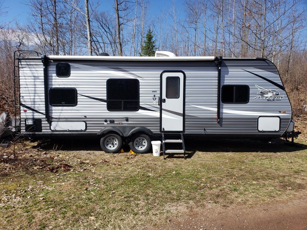 Jayco JAY Flight 28rls For Sale - ZeRVs