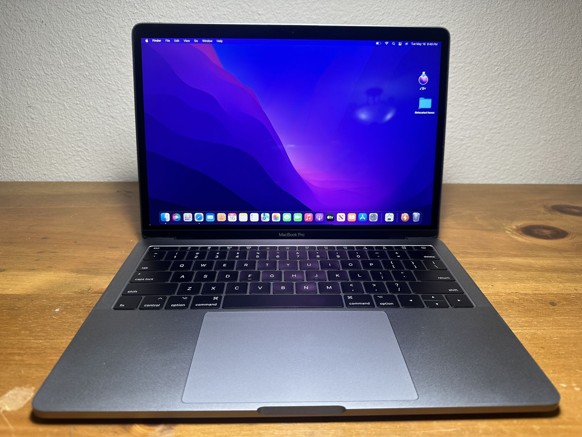 2017 13” Macbook Pro (358) for Sale in Schertz, TX - OfferUp