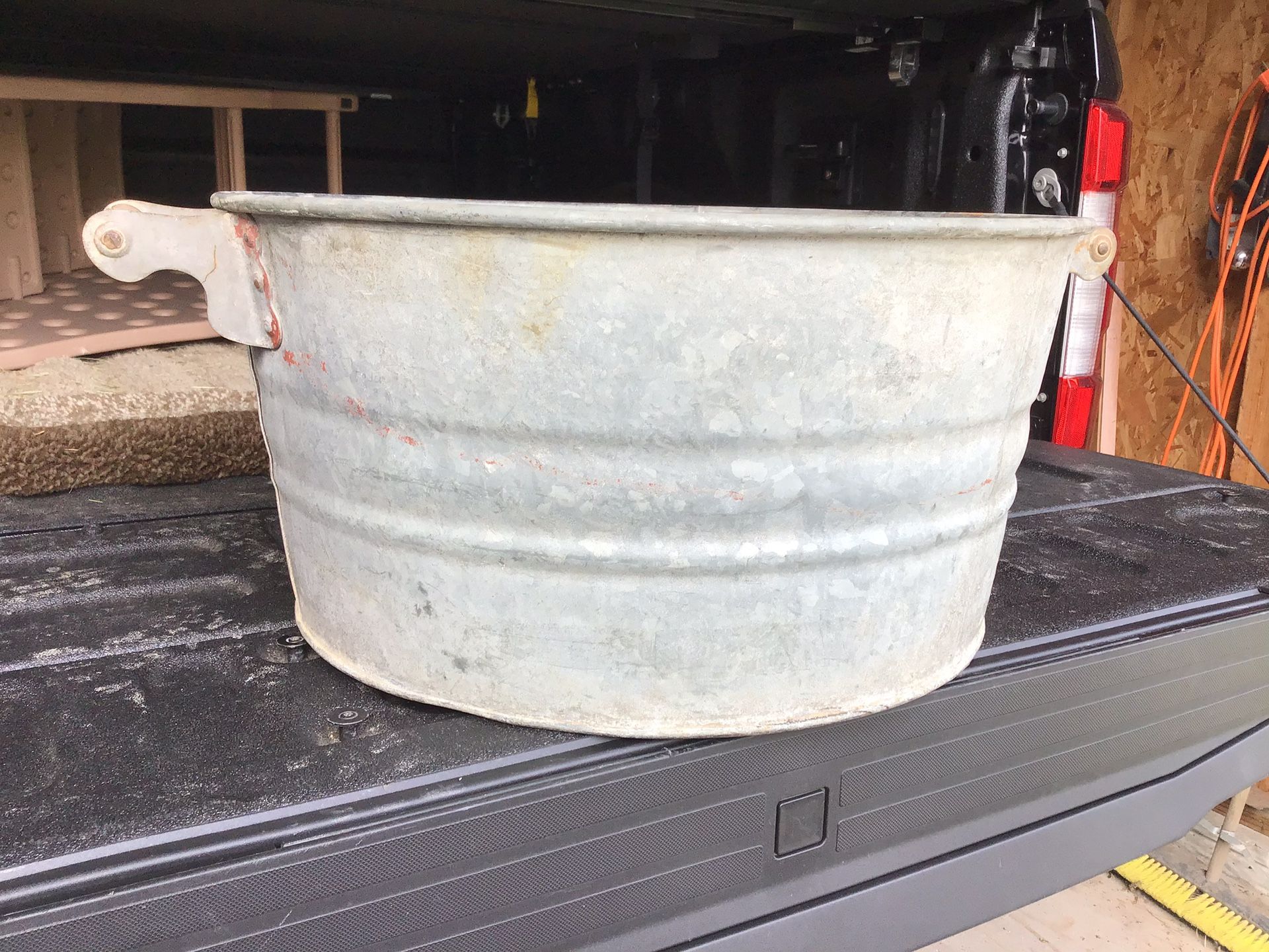 Vintage Large Galvanized Basin With Wooden Handles-No. 2 for Sale in ...