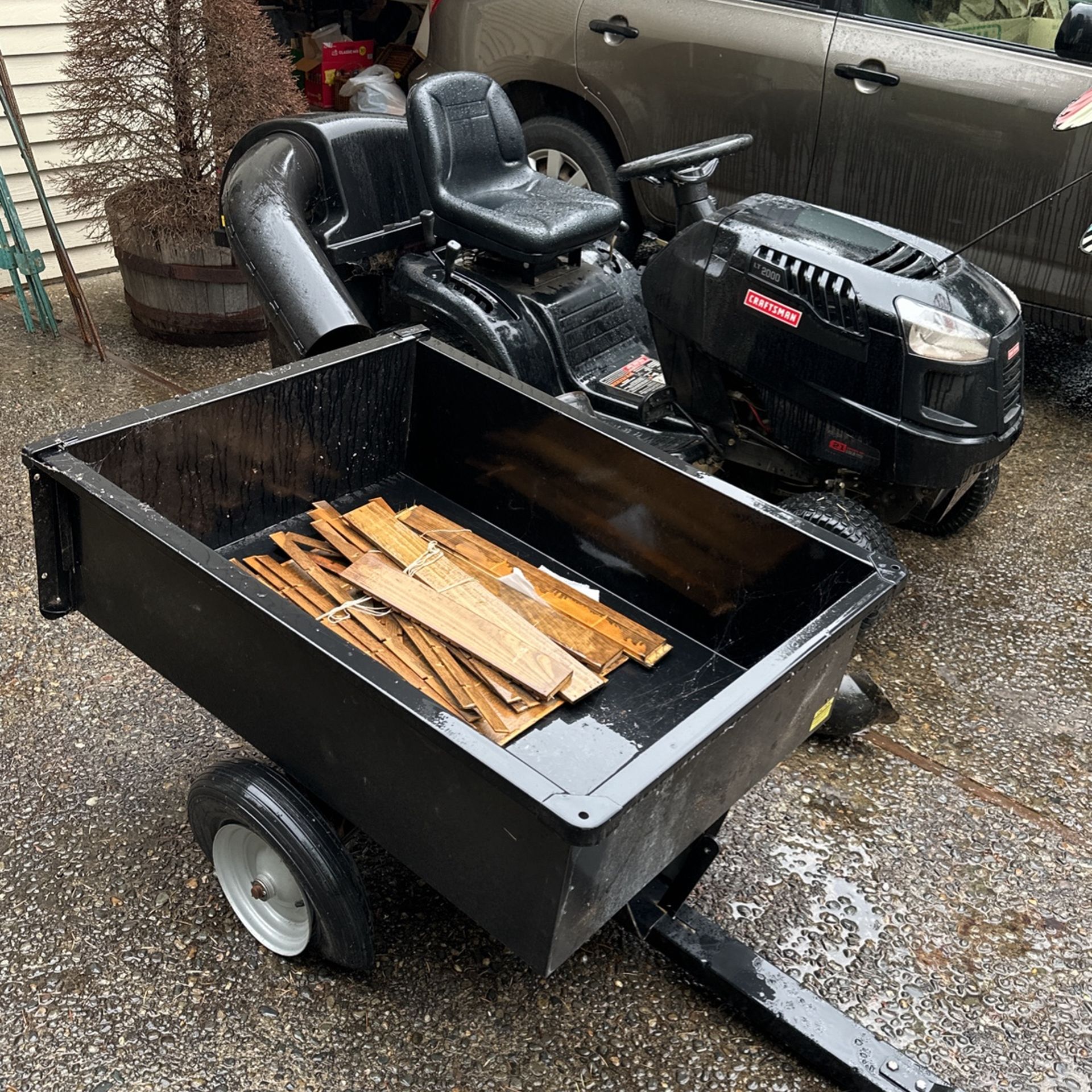 Craftsman Mower With Trailer for Sale in Grays Harbor County, WA - OfferUp