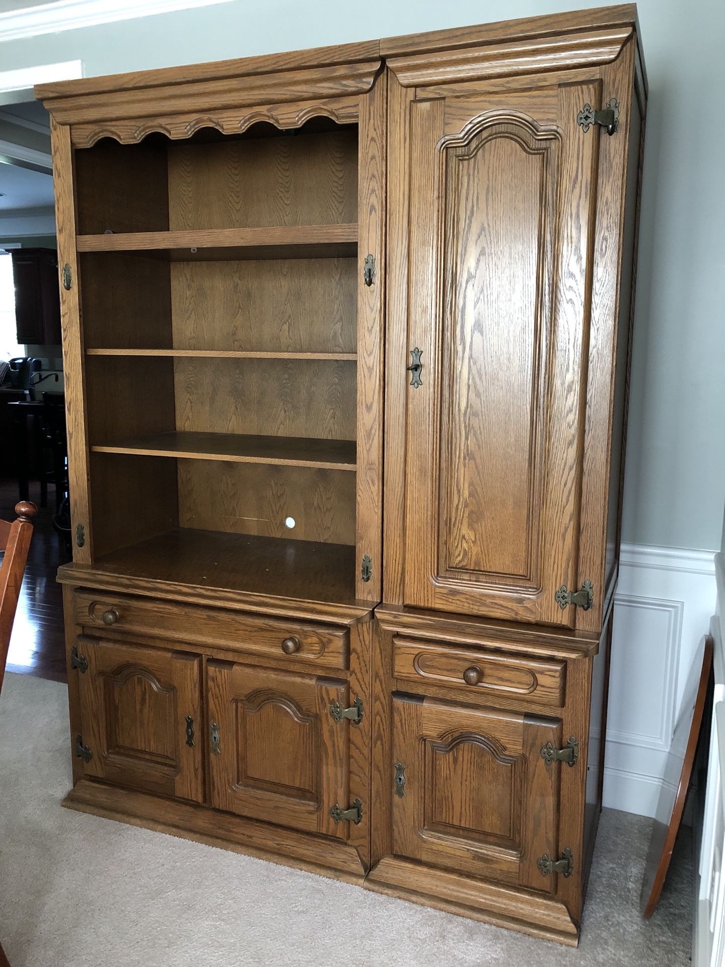 8-Piece Belgian Oak Classic German Wall Unit Shrunk for Sale in Acworth ...
