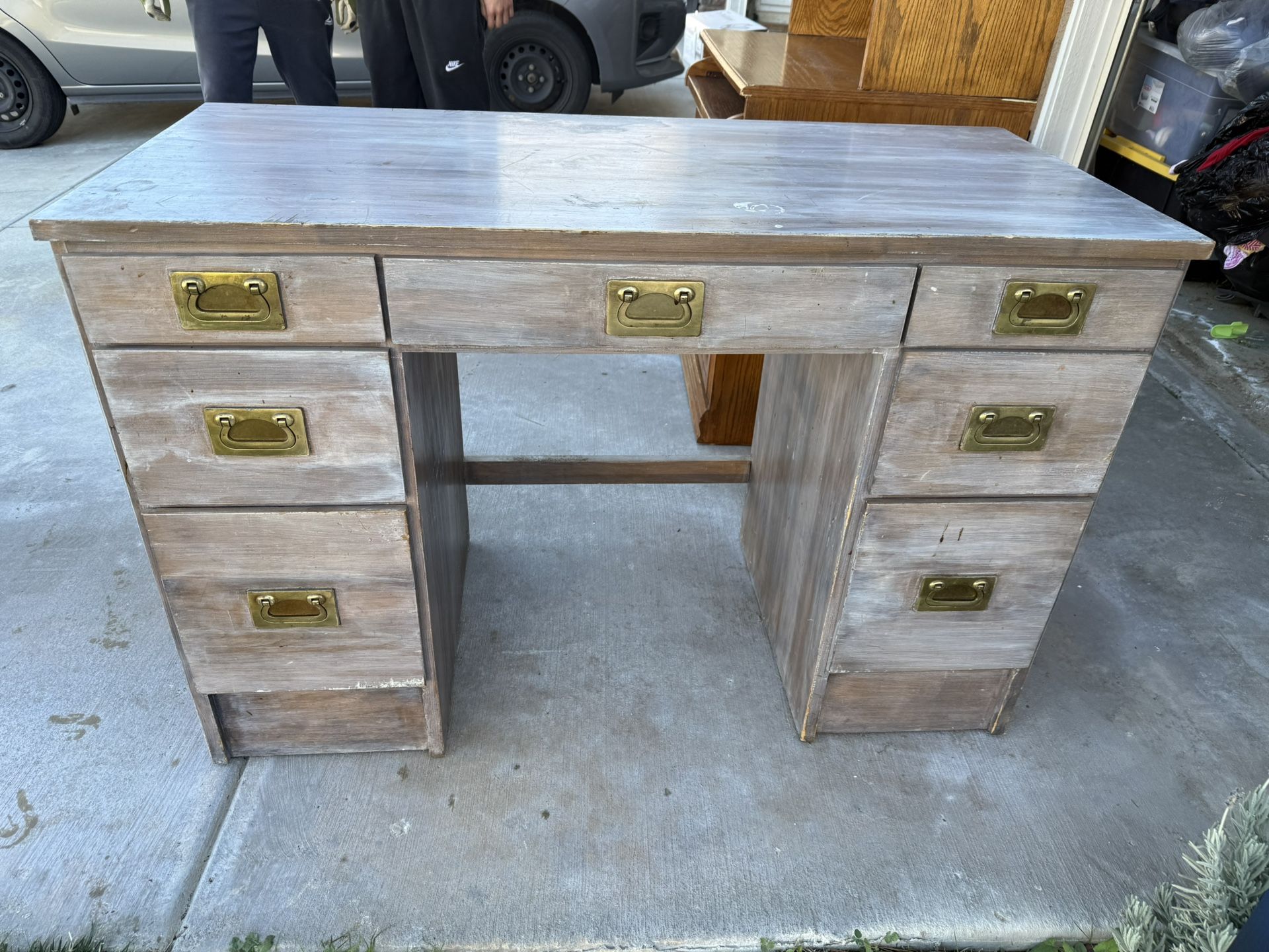 Bankers Wood Desk for Sale in Quartz Hill, CA - OfferUp
