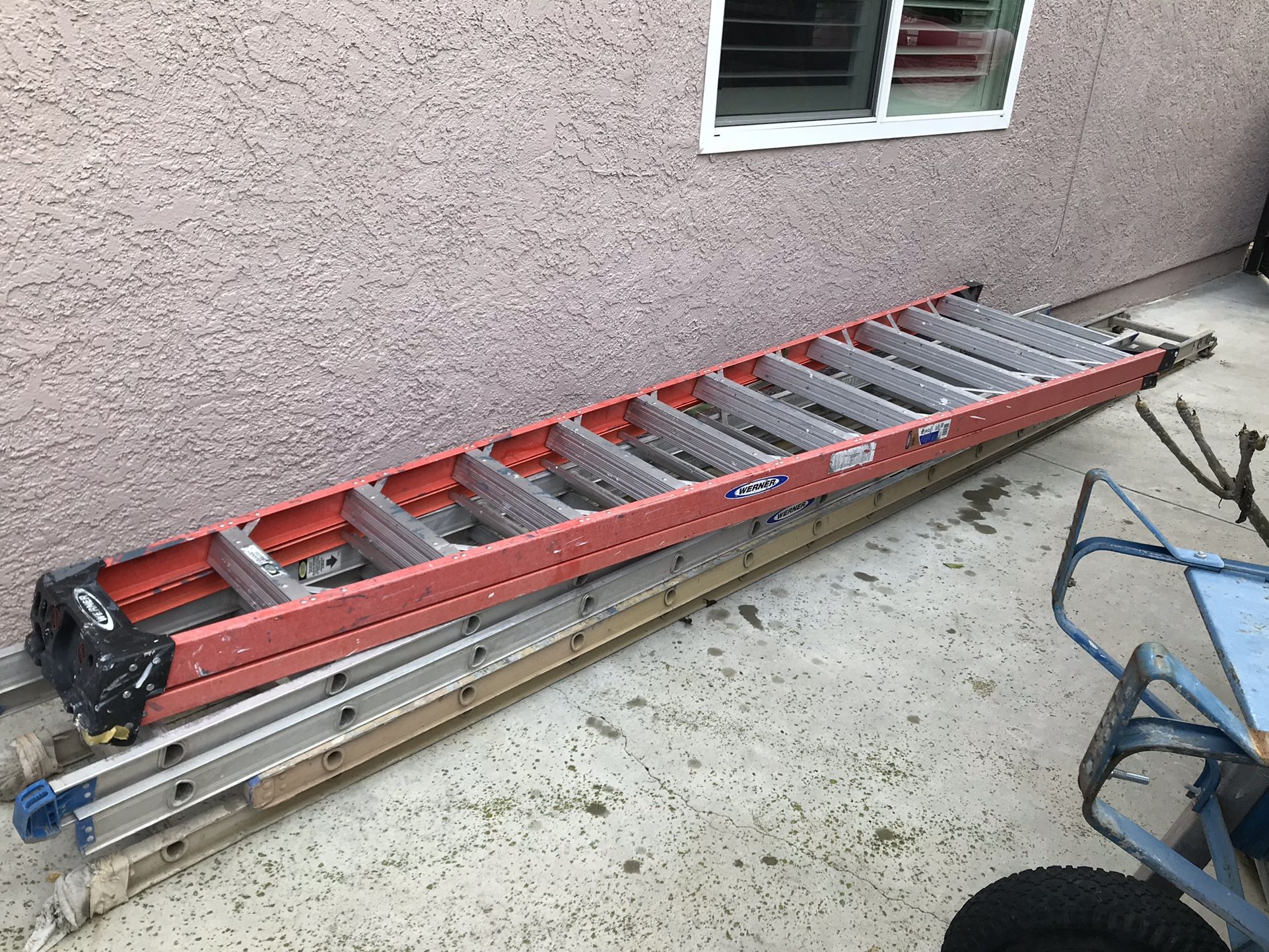 Aluminum Extension Ladders / Fiberglass Step Ladder for Sale in Rowland ...