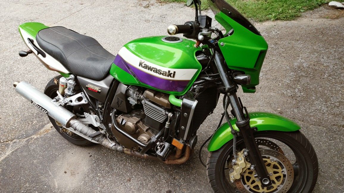 2001 Kawasaki ZRX1200r for Sale in Shelton, CT - OfferUp