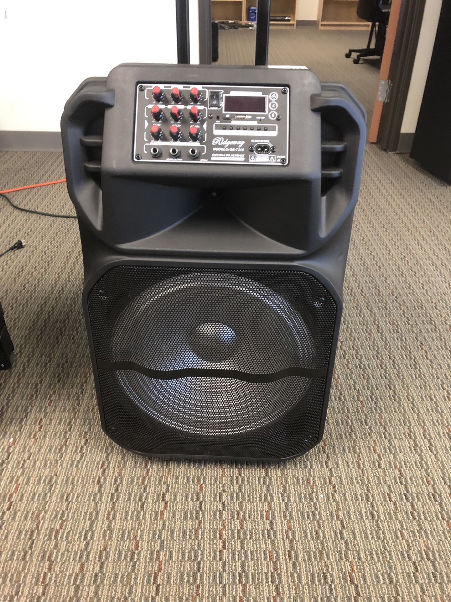 15 Inch Rechargeable Bluetooth Speaker/USB And SD Post/aux/fm ...