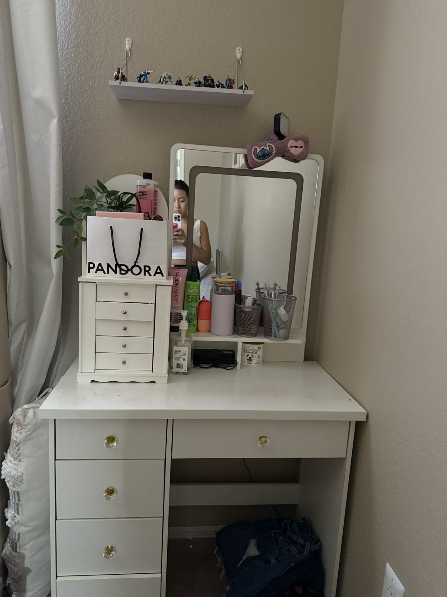 Vanity Desk for Sale in Phoenix, AZ - OfferUp